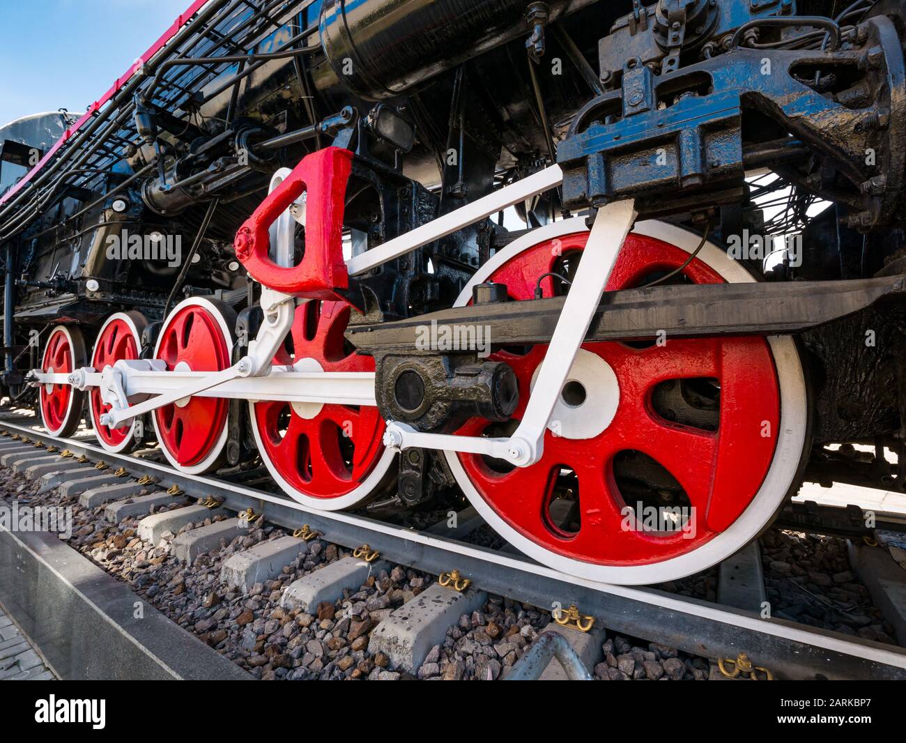 Train railway soviet hi-res stock photography and images - Alamy