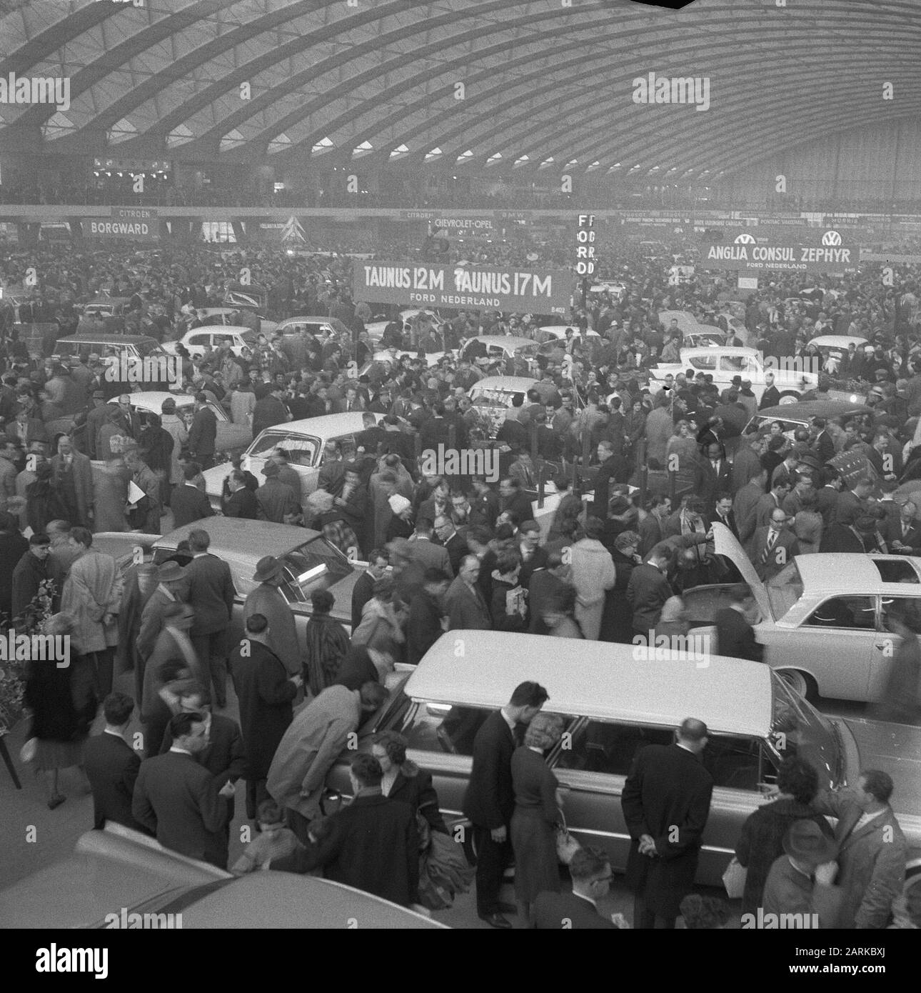 5 february 1961 hi-res stock photography and images - Alamy