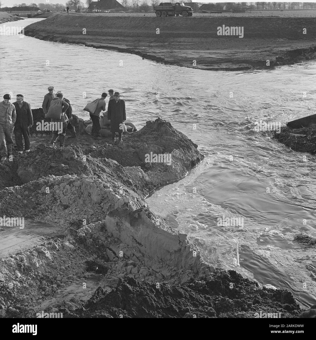 High water levels flood hi-res stock photography and images - Alamy