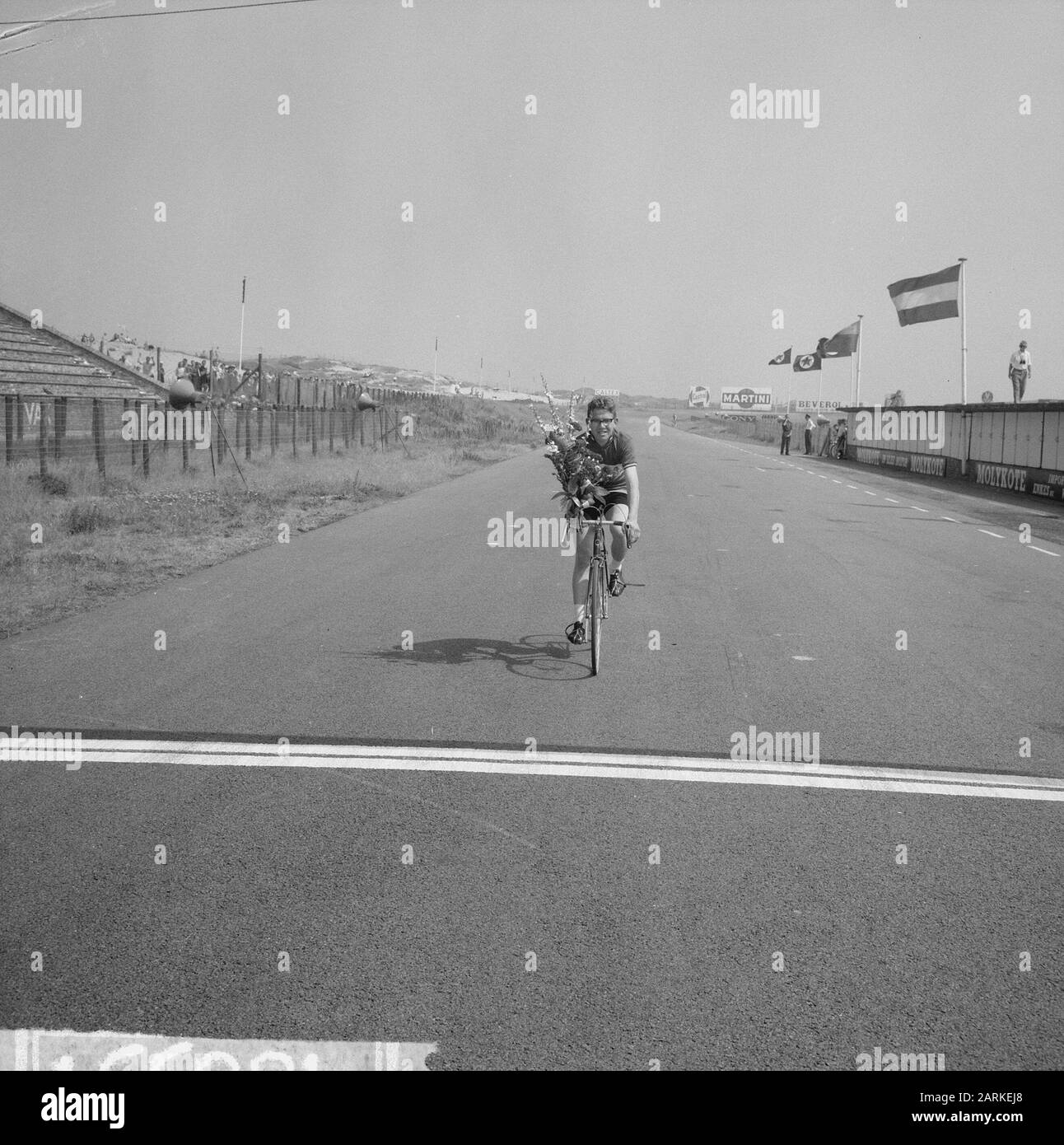 Road Championships 1964 in Zandvoort, A. van Overveld Zegge on bicycle ...