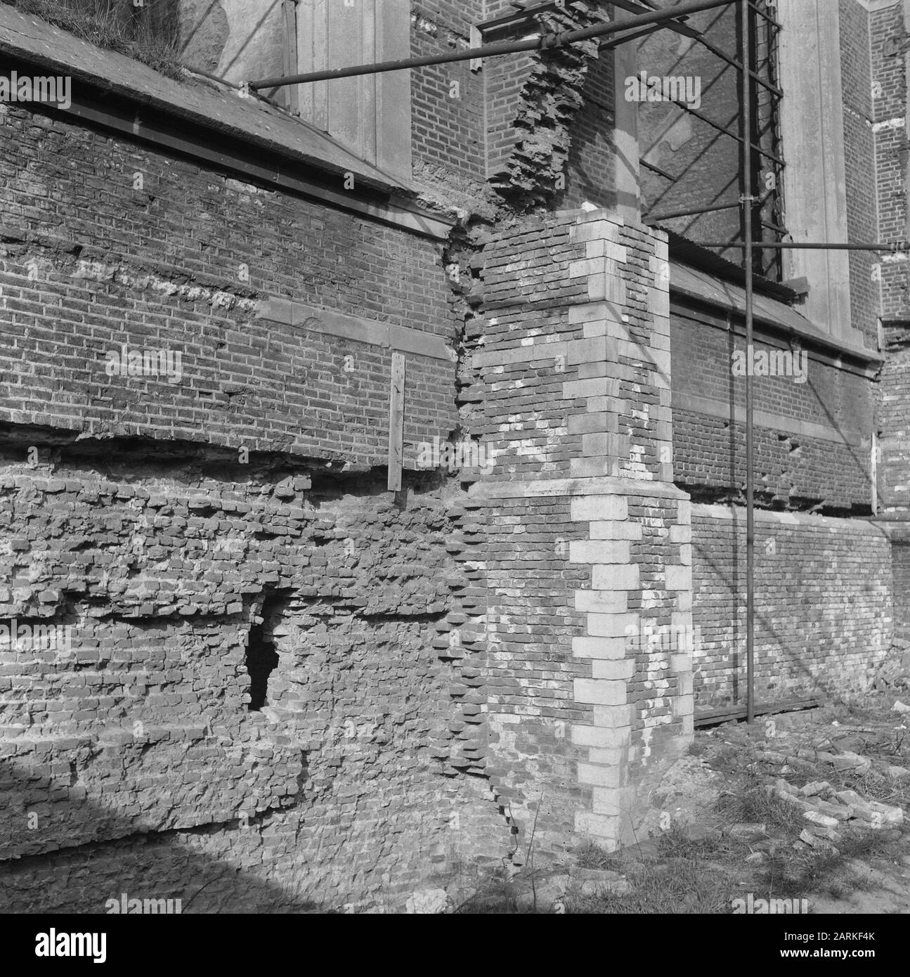 Poor safety culture Black and White Stock Photos & Images - Alamy