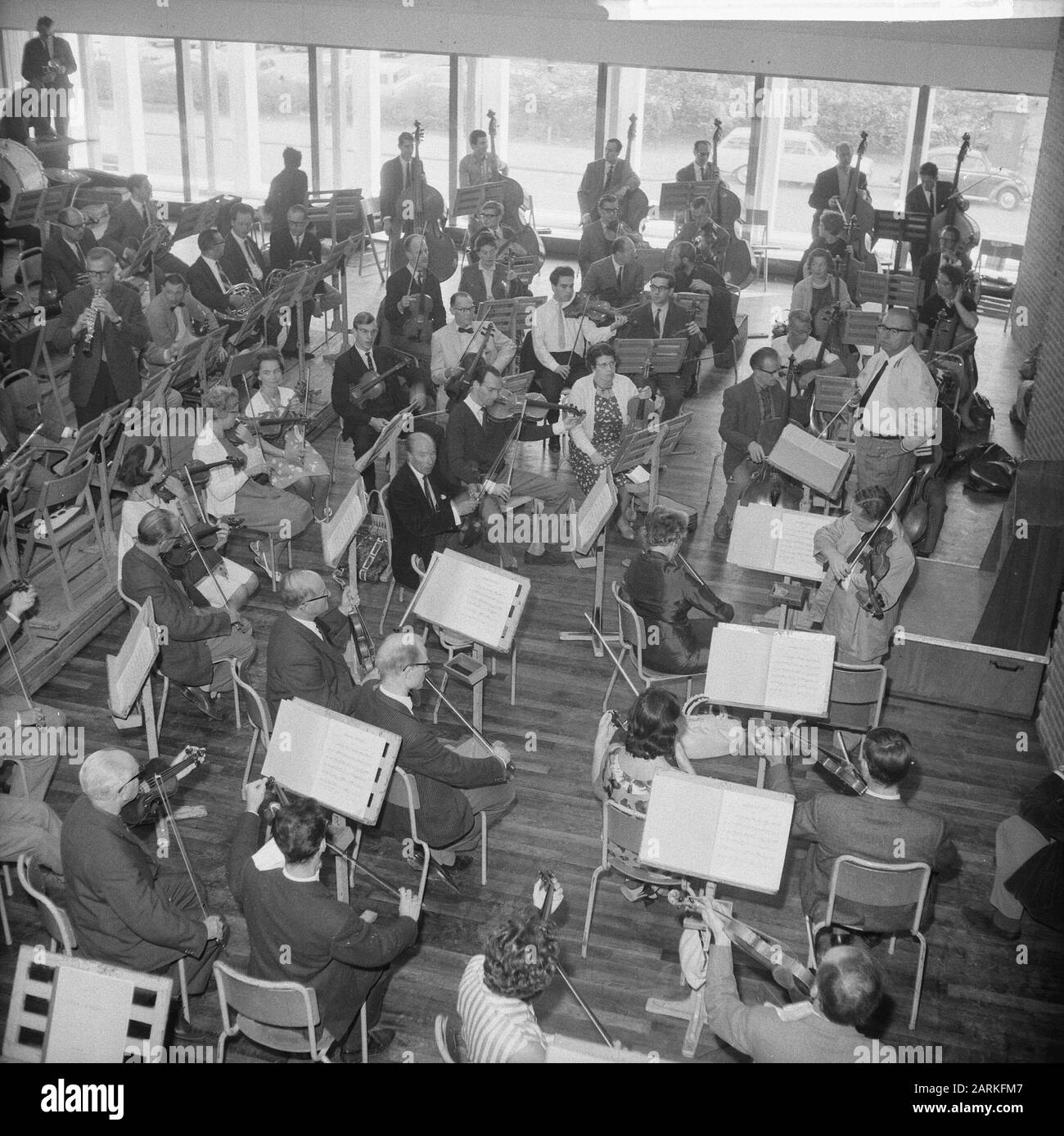 Rotterdam Philharmonic Orchestra rehearses in new rehearsal hall of ...