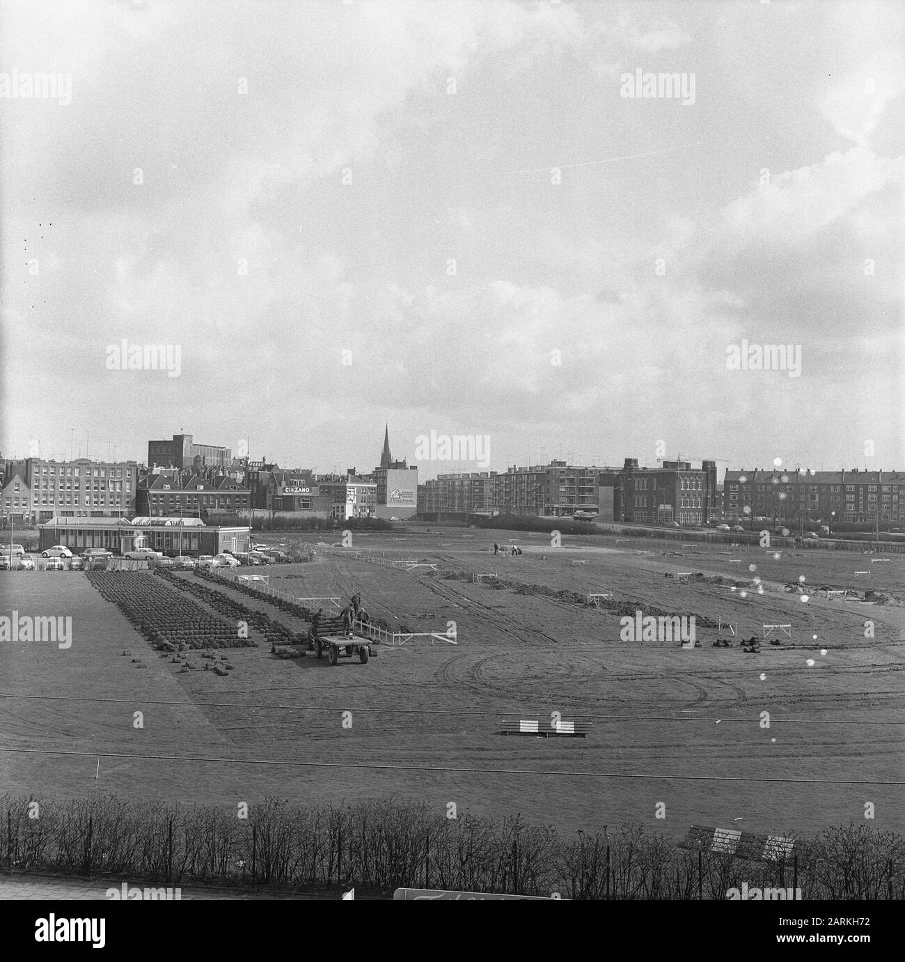 Cleaning service work in Black and White Stock Photos & Images - Alamy