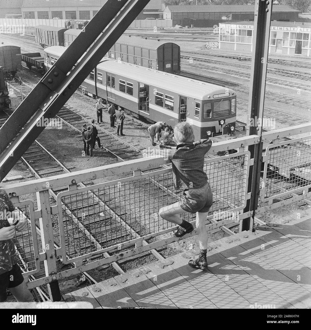First metro trainset arrived at Vierhavenstraat, metro seen from height ...