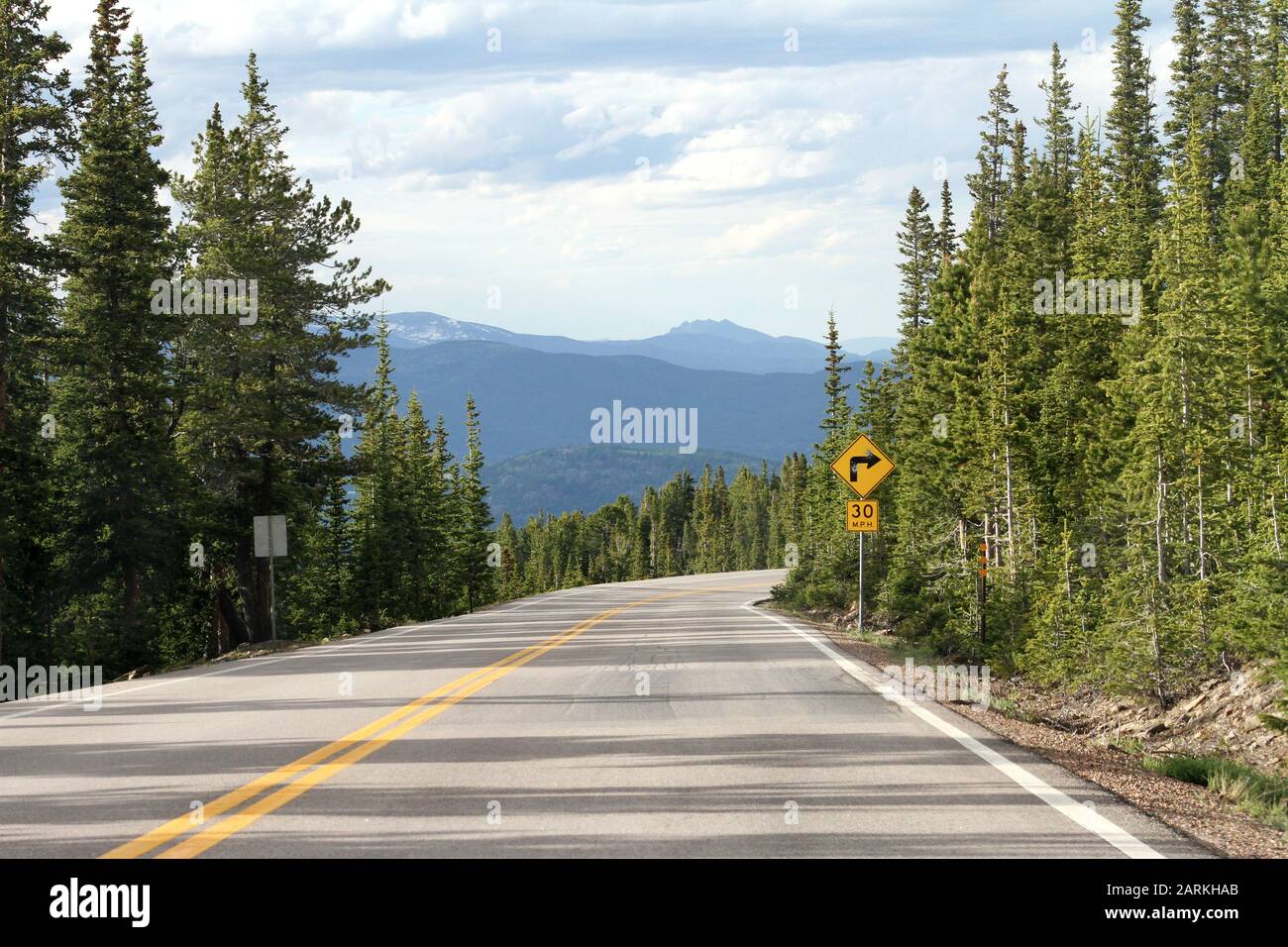 Road trip bright yellow hi-res stock photography and images - Alamy