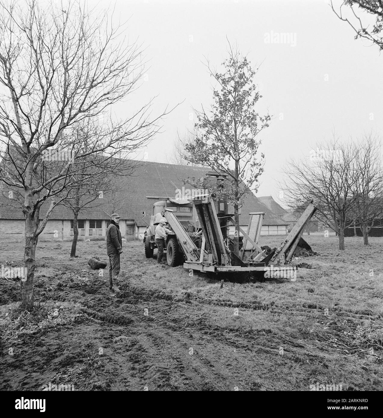 tools, workers, trees, works, farms Date: undated Keywords: workers ...