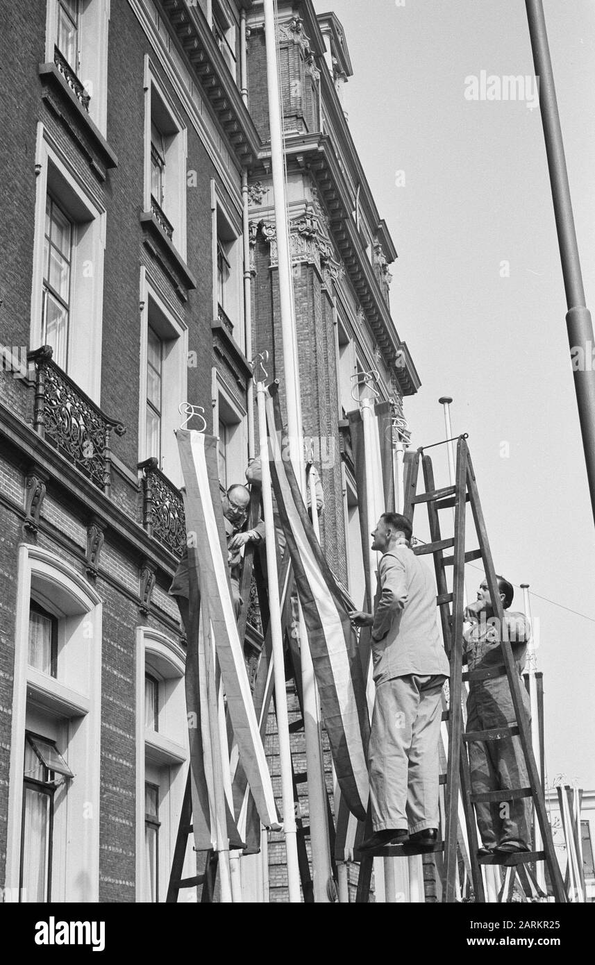 Interior embellishment Black and White Stock Photos & Images - Alamy