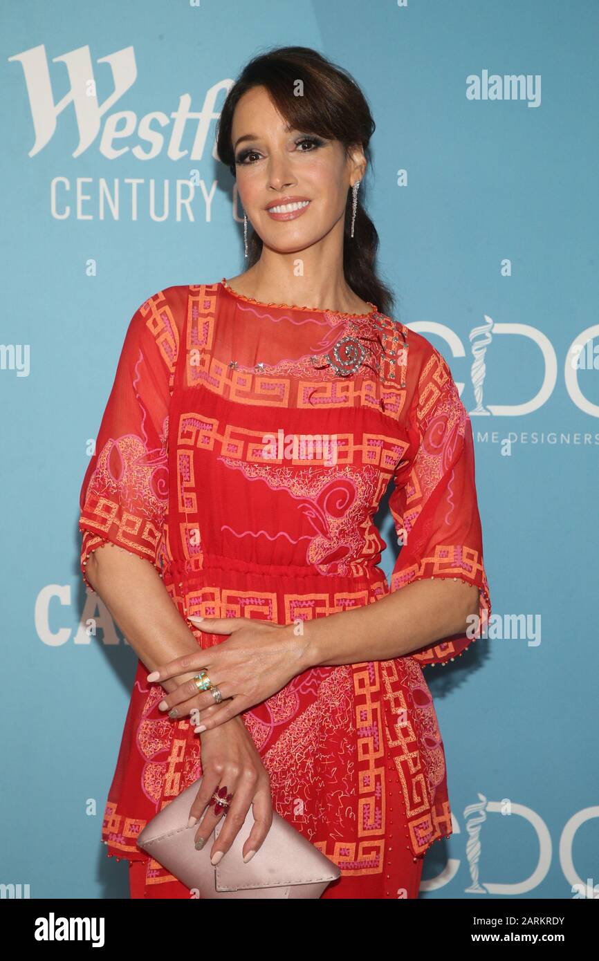Beverly Hills, Ca. 28th Jan, 2020. Jennifer Beals at the 2020 Costume ...