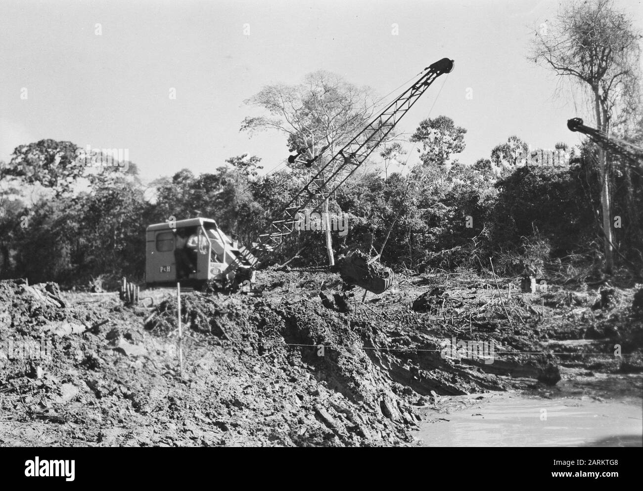 Large scale performance Black and White Stock Photos & Images - Alamy