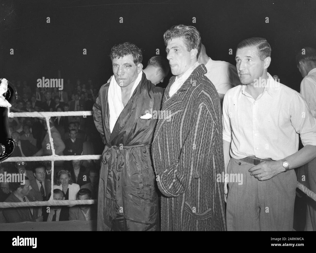 J. van Dam en Bep van Klaveren Date: September 5, 1947 Personal name ...