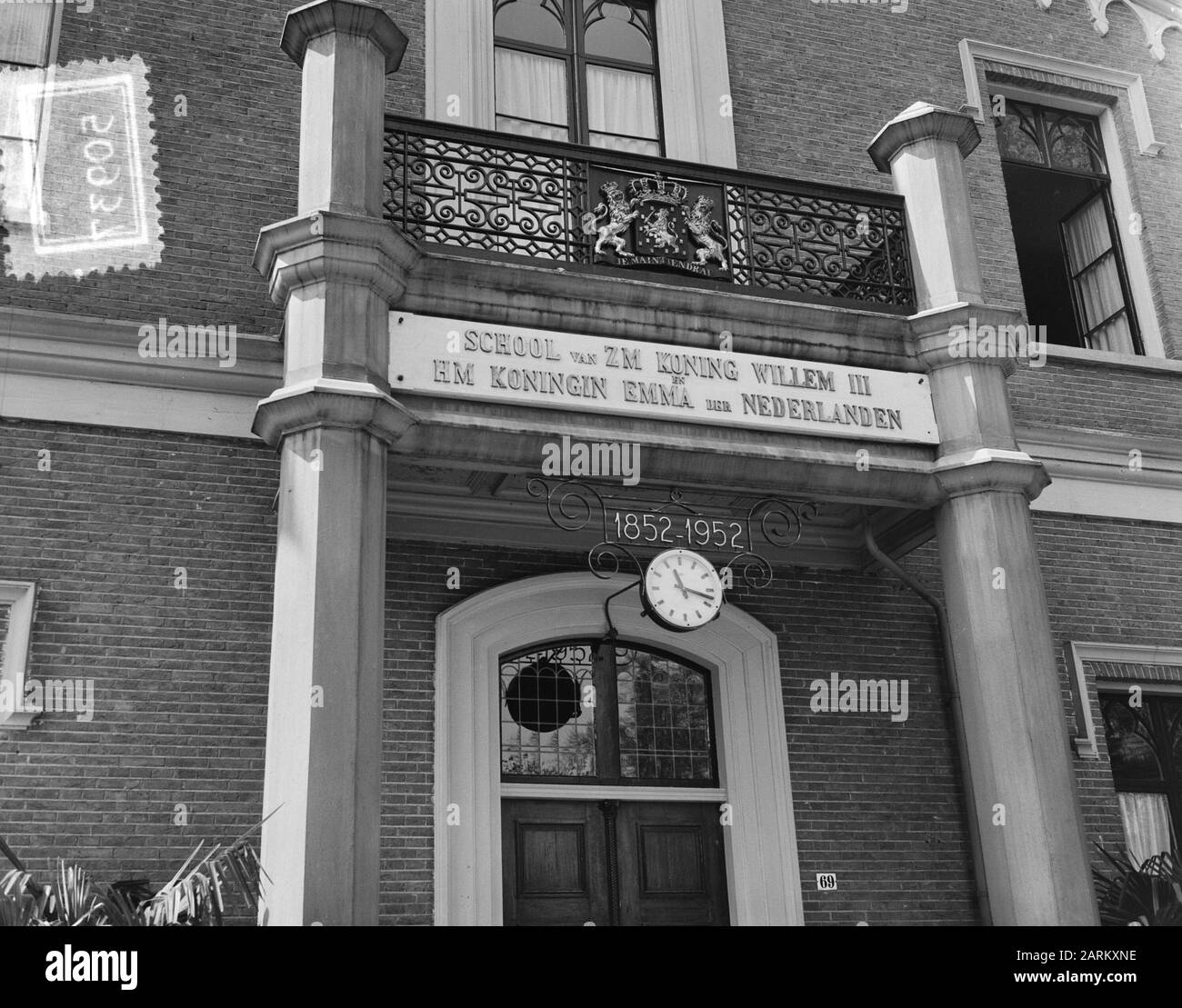 Koningsschool hi-res stock photography and images - Alamy