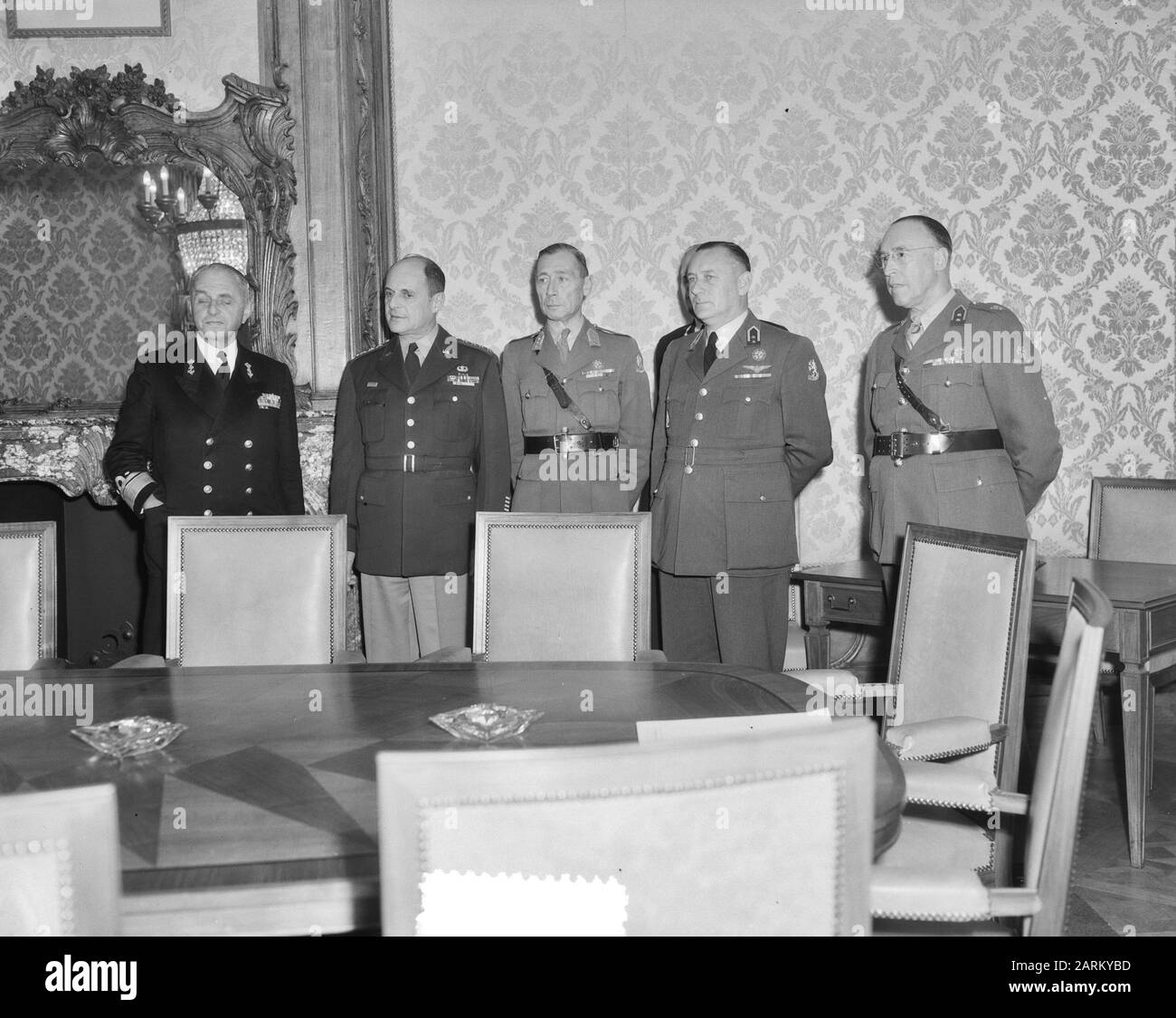 Matthew ridgway hi-res stock photography and images - Alamy