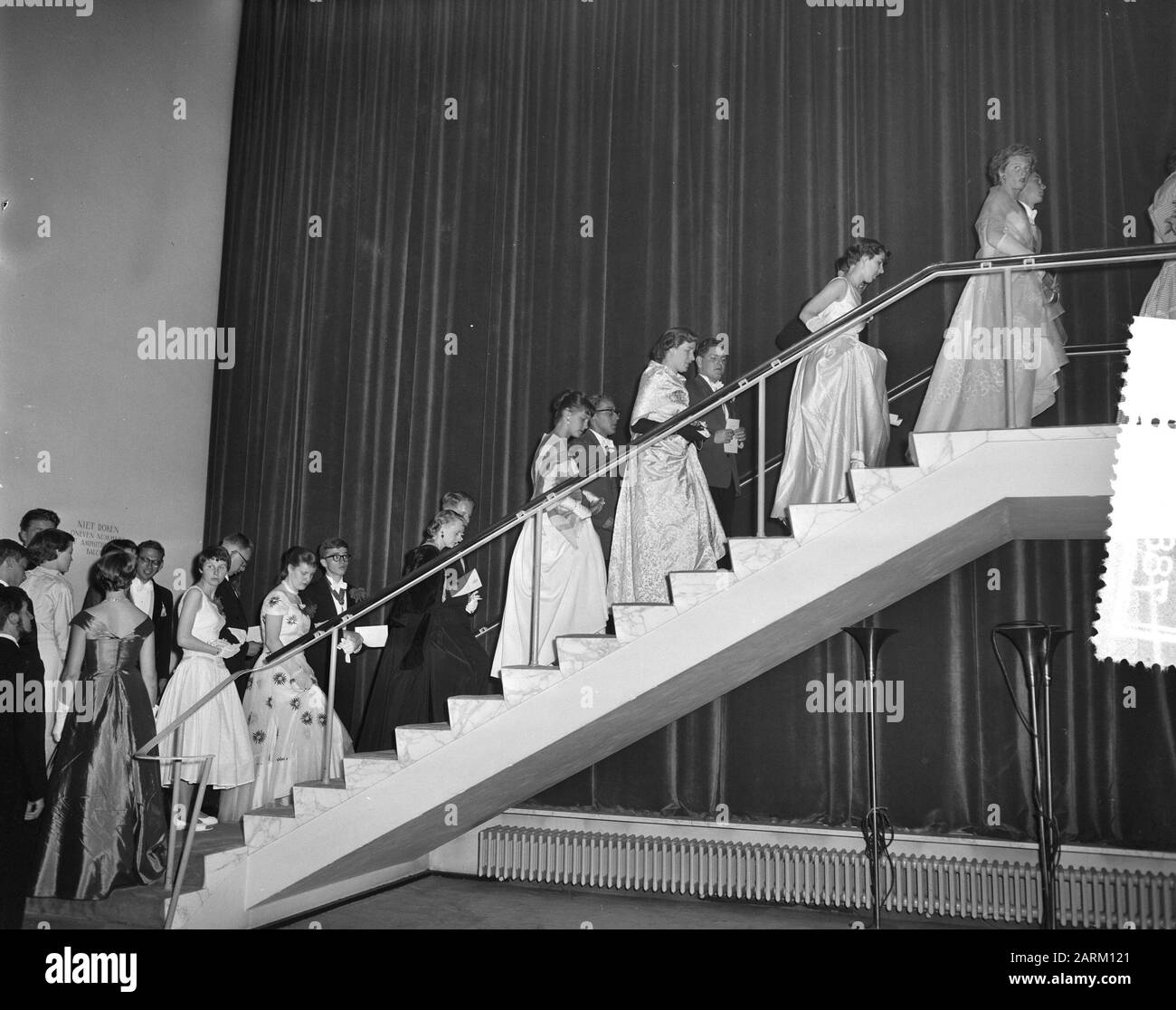 Historical timelines Black and White Stock Photos & Images - Alamy