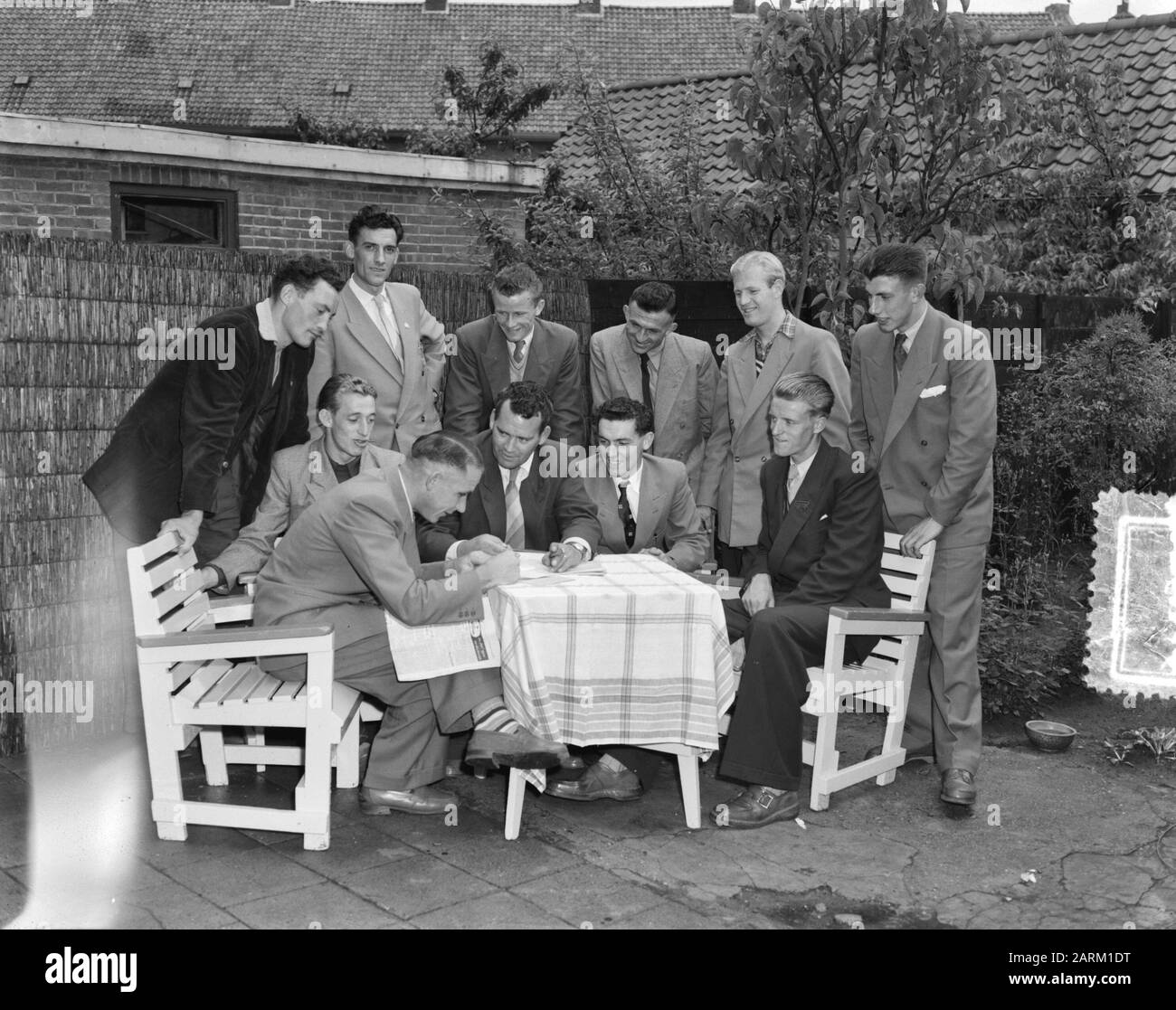 Wim van est signs hi-res stock photography and images - Alamy