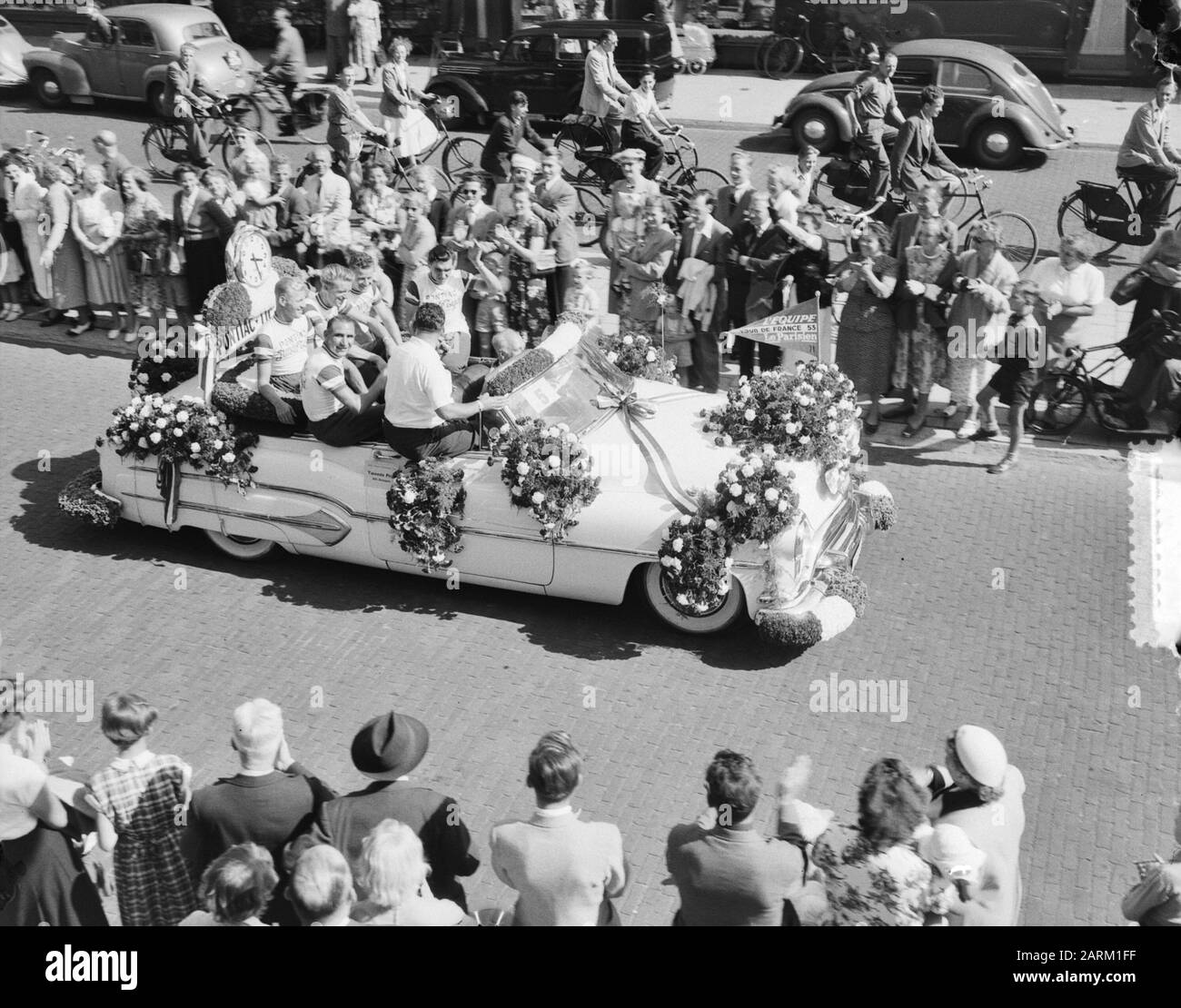 Summer in south france Black and White Stock Photos & Images - Alamy