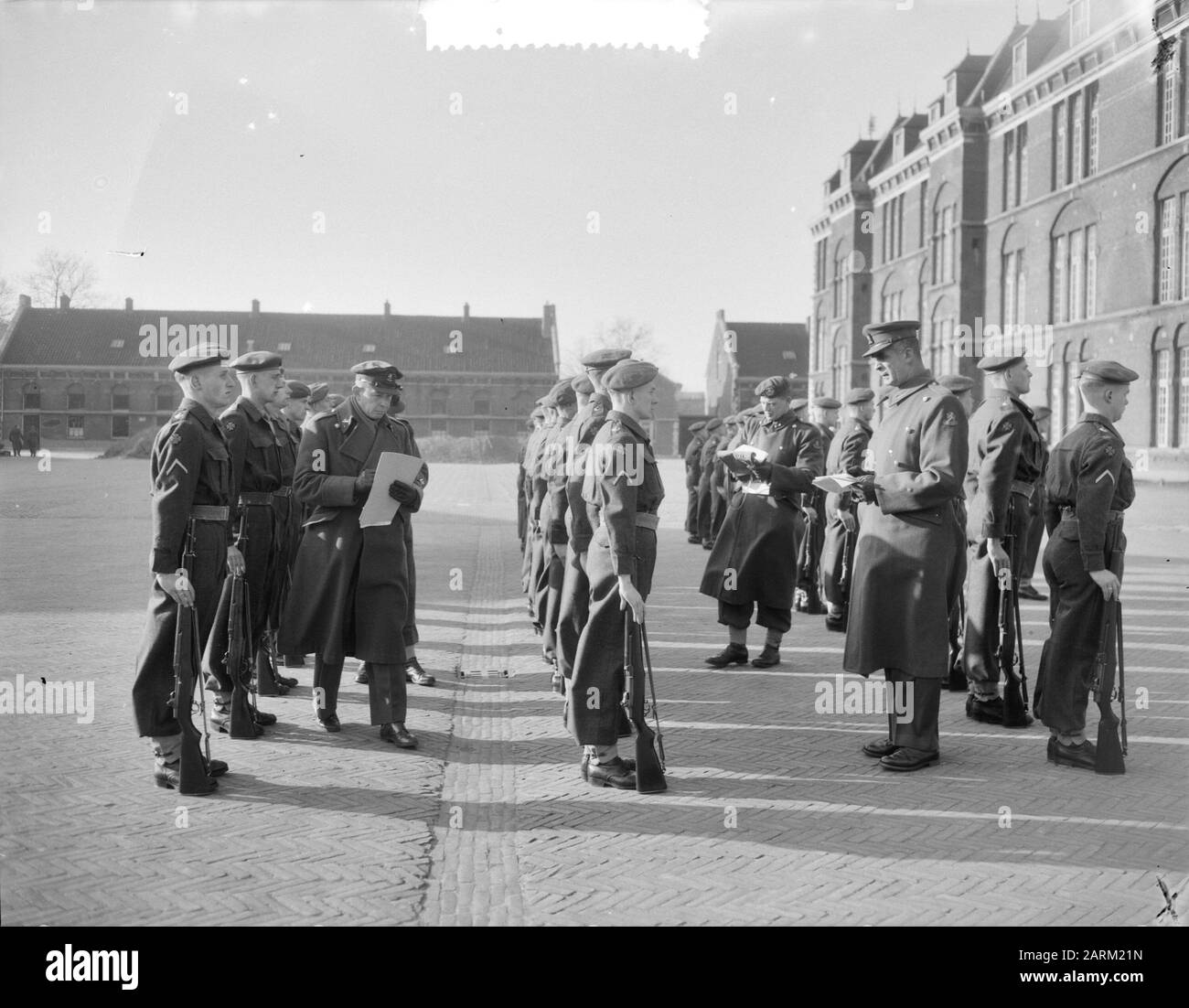 Royal netherlands army hi-res stock photography and images - Alamy