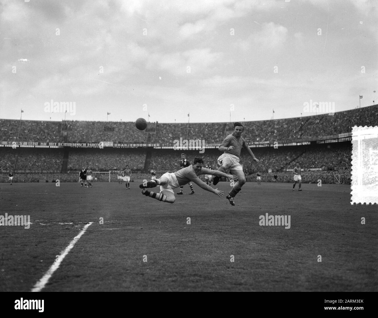 Football Netherlands vs. Ireland 1-4 Date: 10 May 1956 Location ...