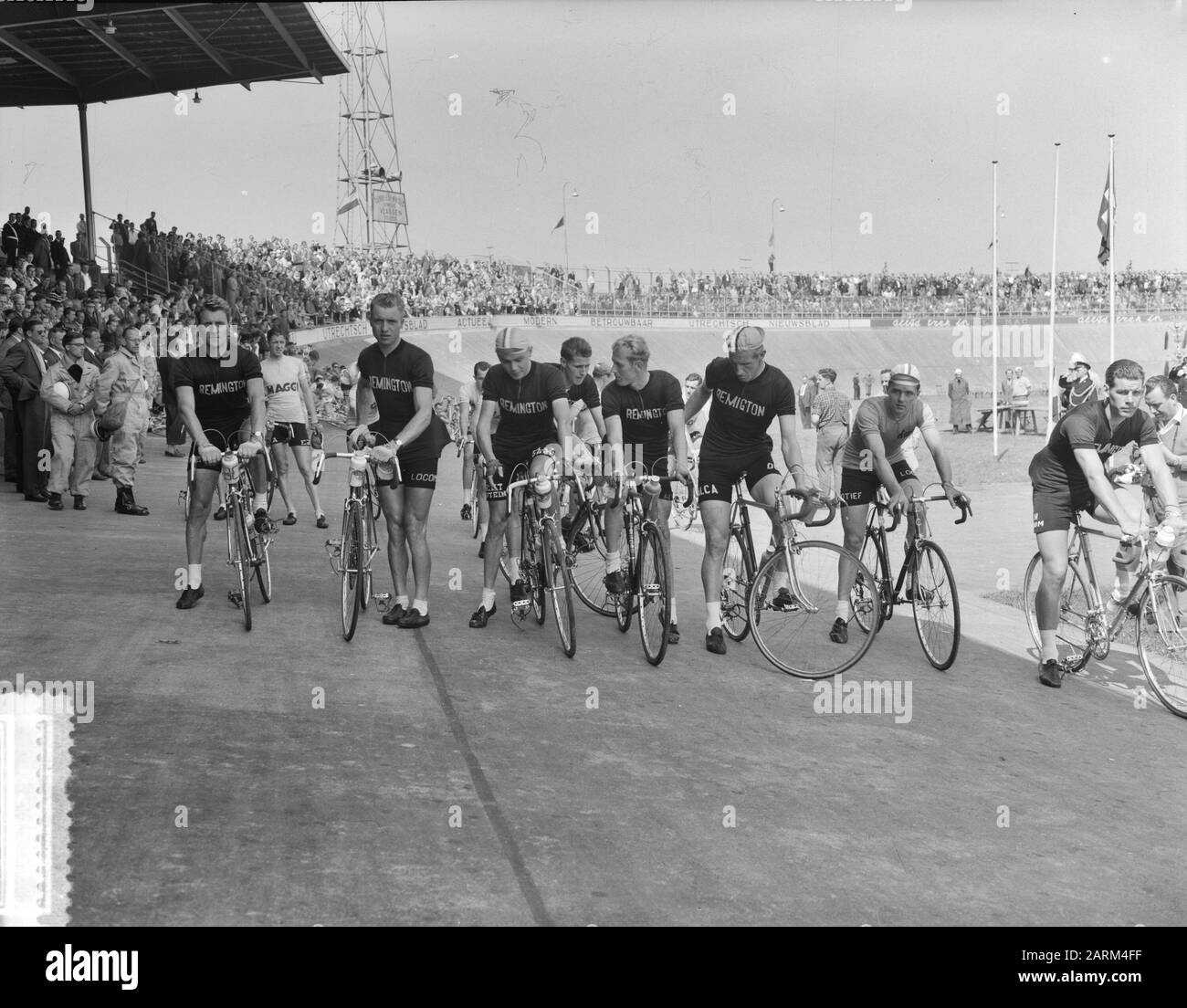 Netherlands gerrit schulte cycling Black and White Stock Photos ...