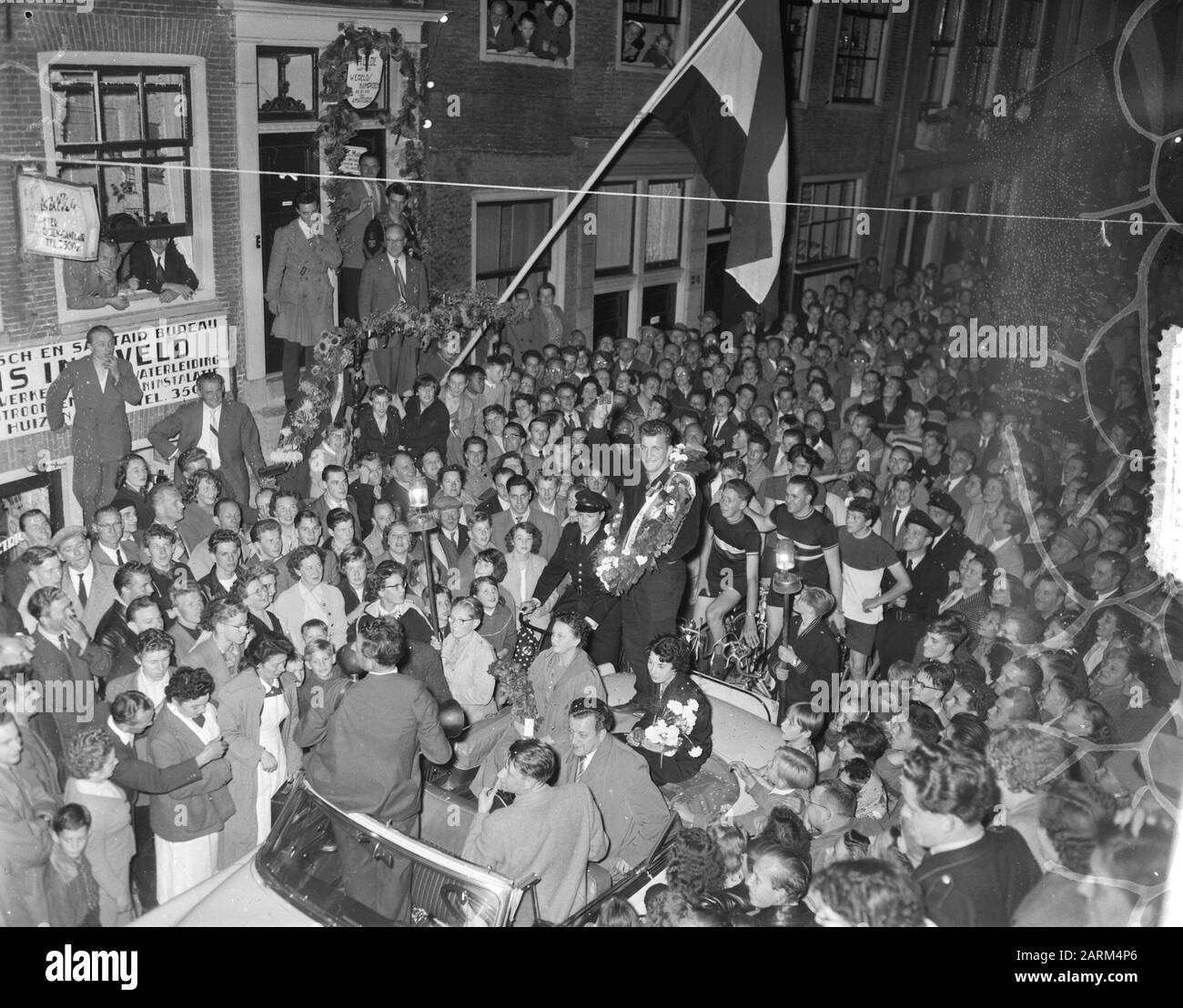 Mahn hi-res stock photography and images - Alamy