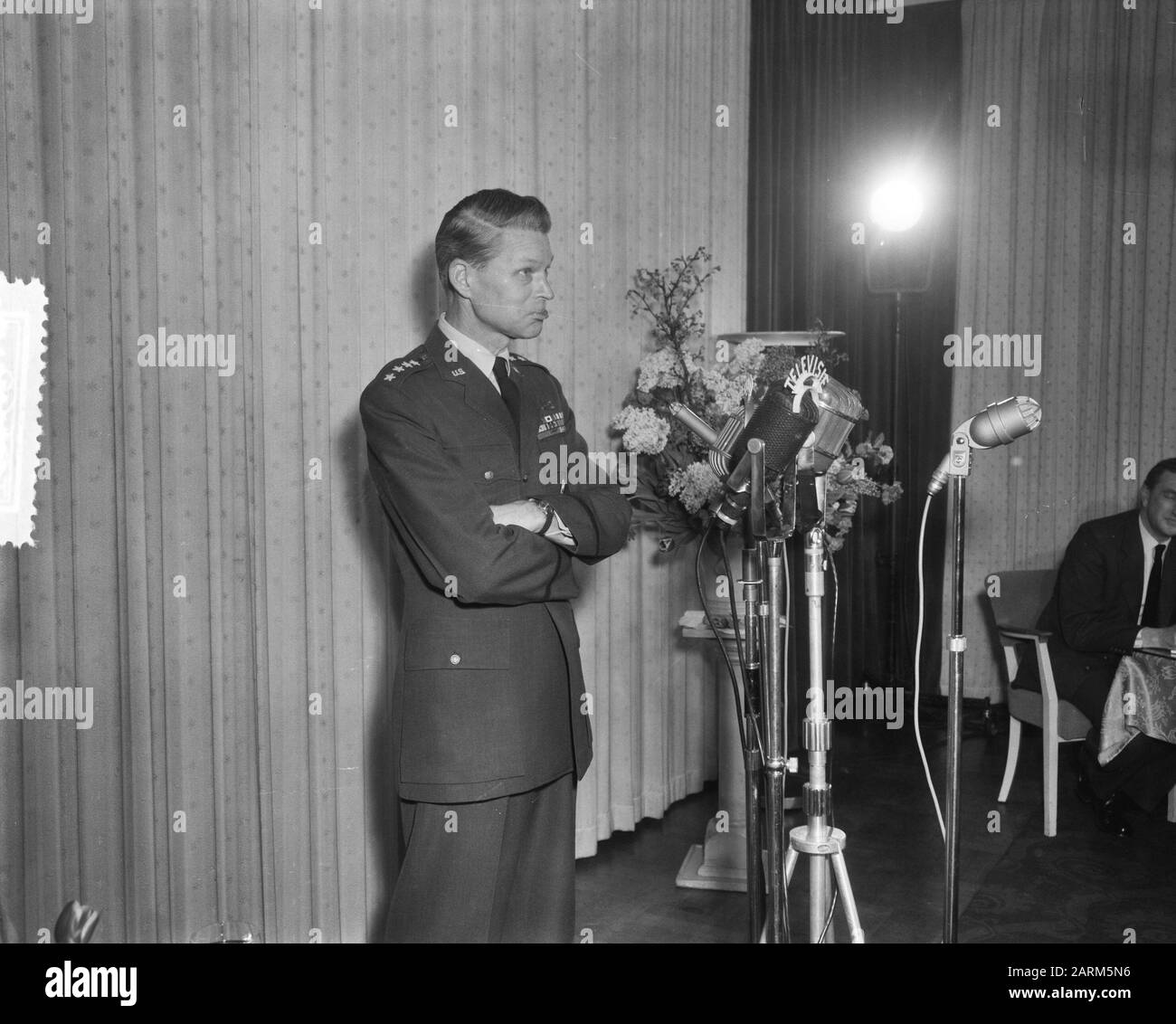 General norstad commissioner nato forces hi-res stock photography and ...