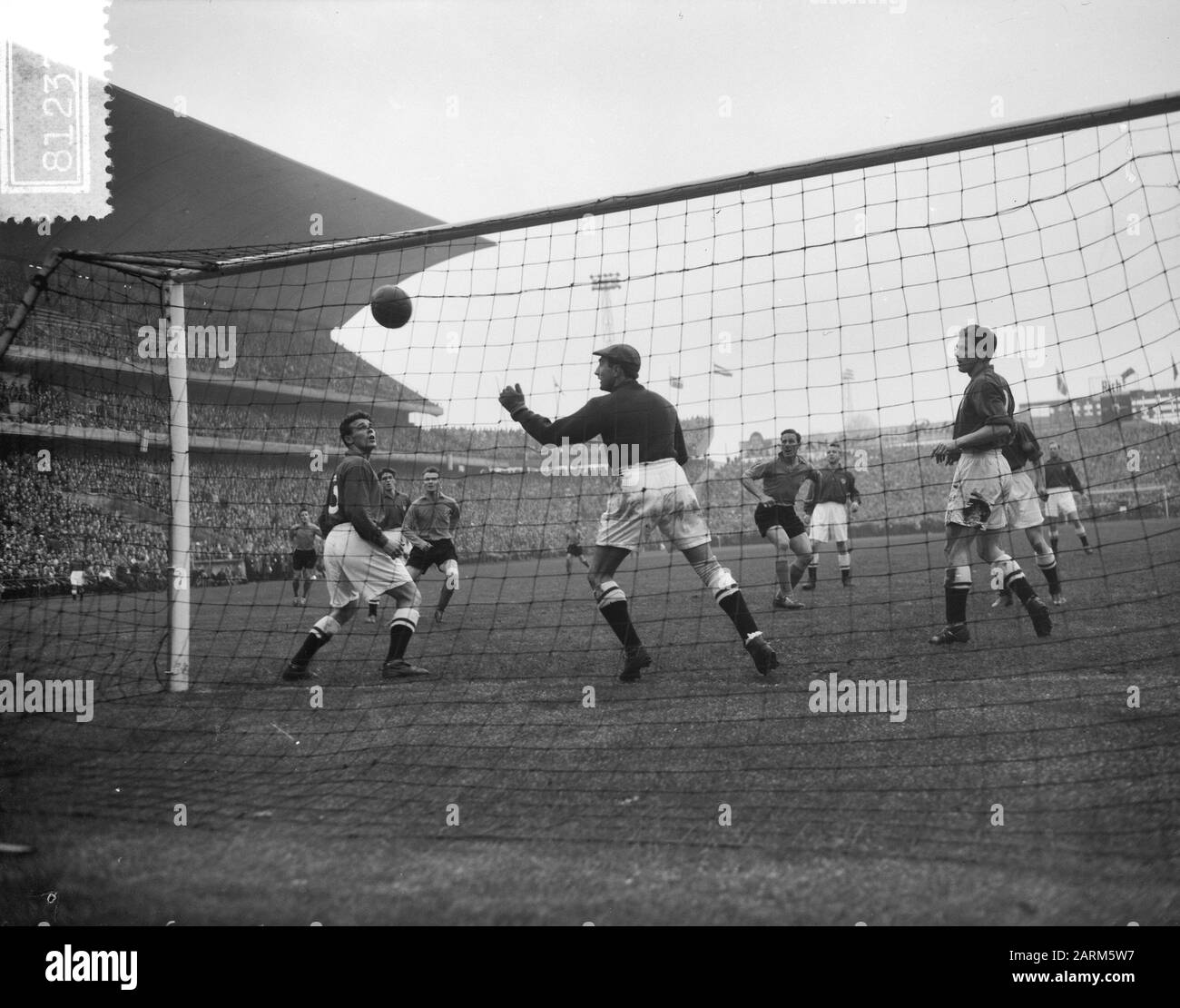 Header against Black and White Stock Photos & Images - Alamy