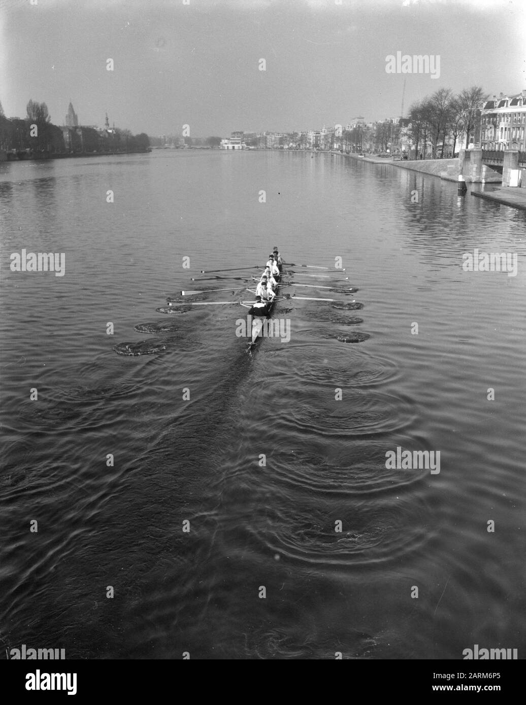 First eights in the Amstel to train Date: January 29, 1958 Keywords ...