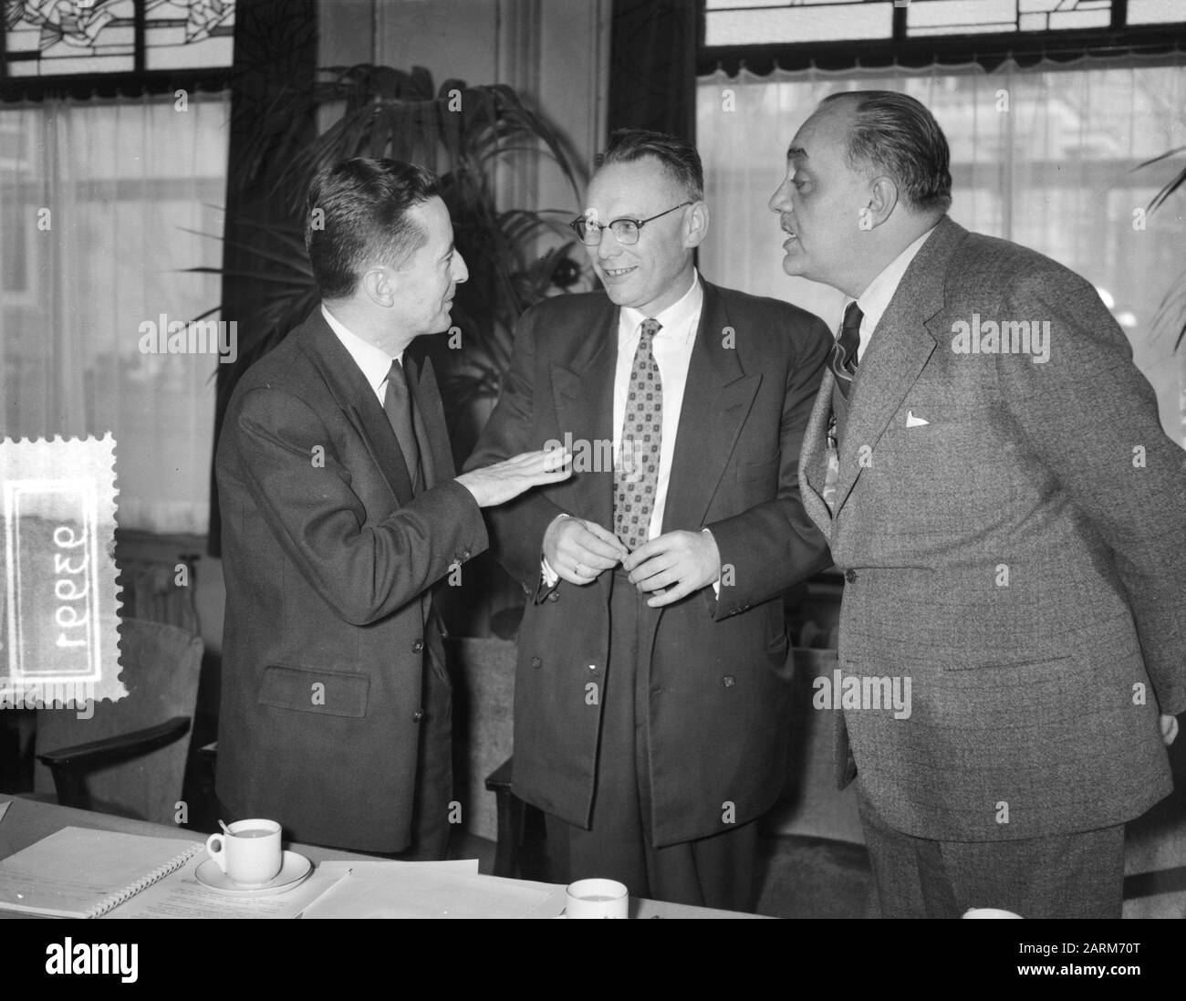 Right rengelink hi-res stock photography and images - Alamy