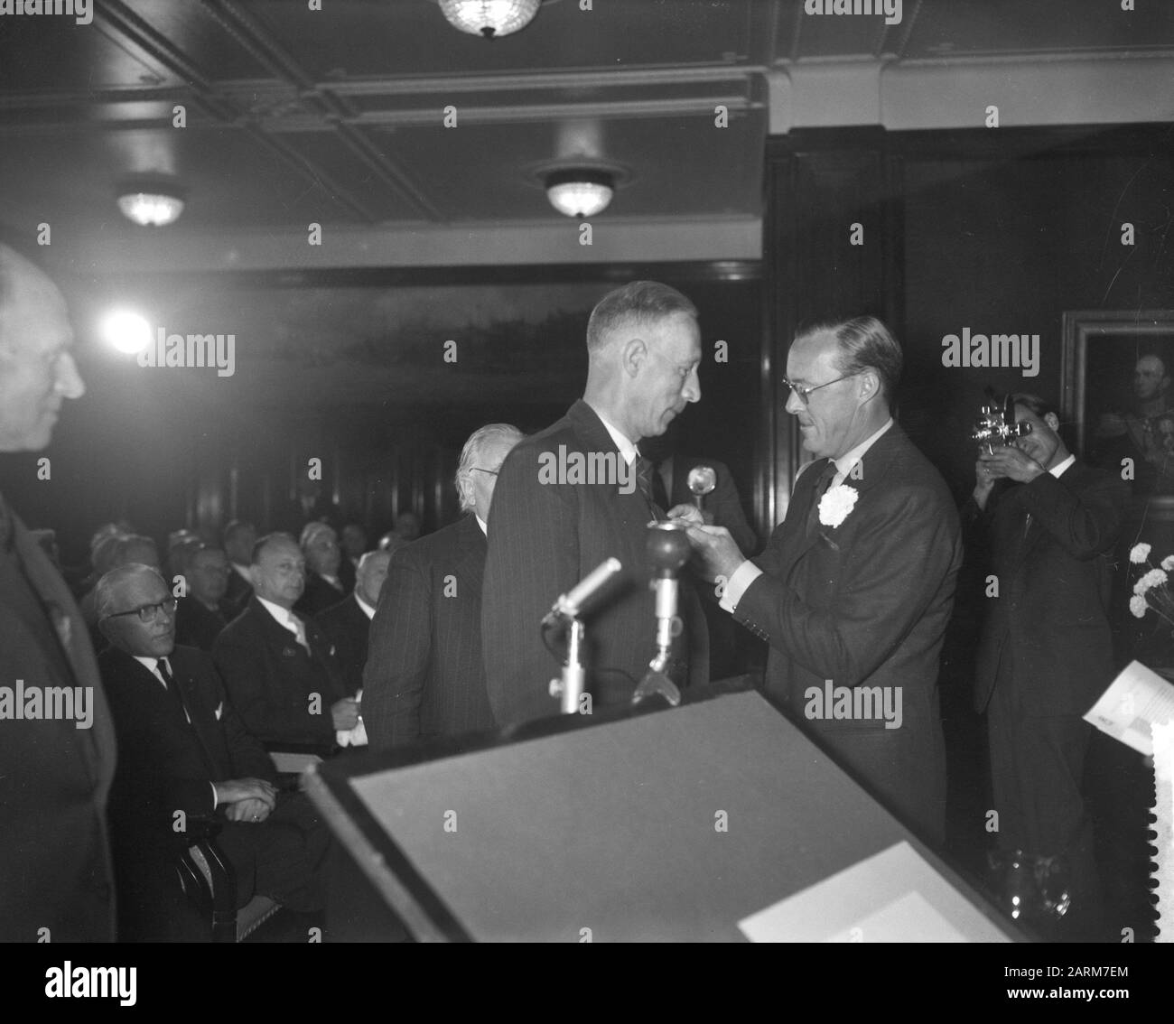 Bernhard presents silver carnation hi-res stock photography and images ...