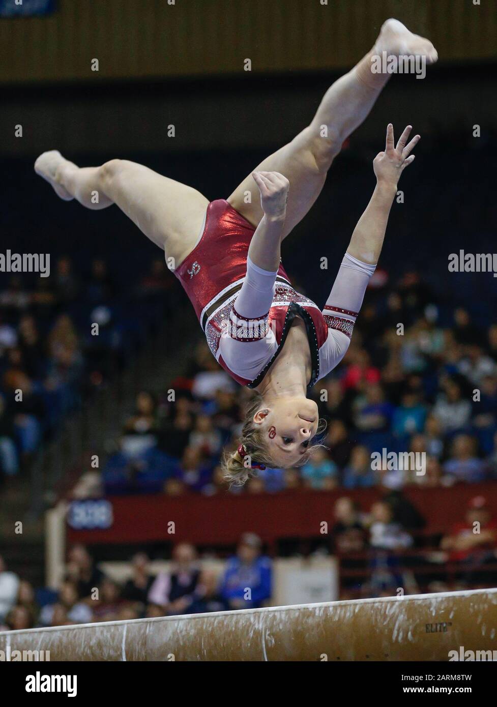 Fort Worth, TX, USA. 25th Jan, 2020. Oklahoma's Ragan Smith does a ...