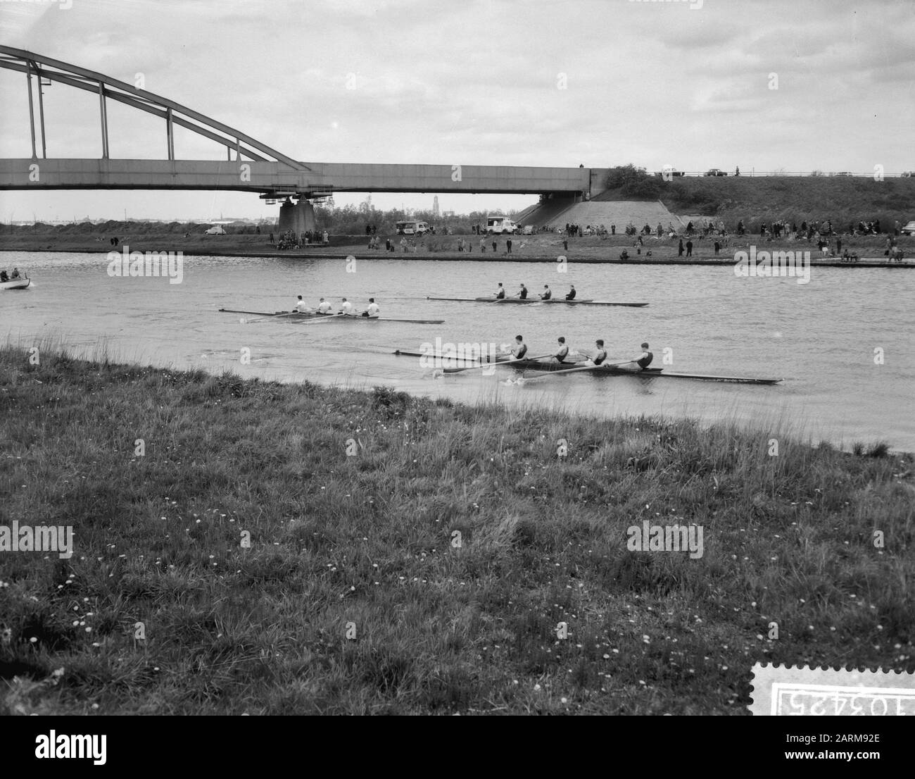 Varsity on the AmsterdamRhine Canal at Jutphaas Date: May 3, 1959 ...