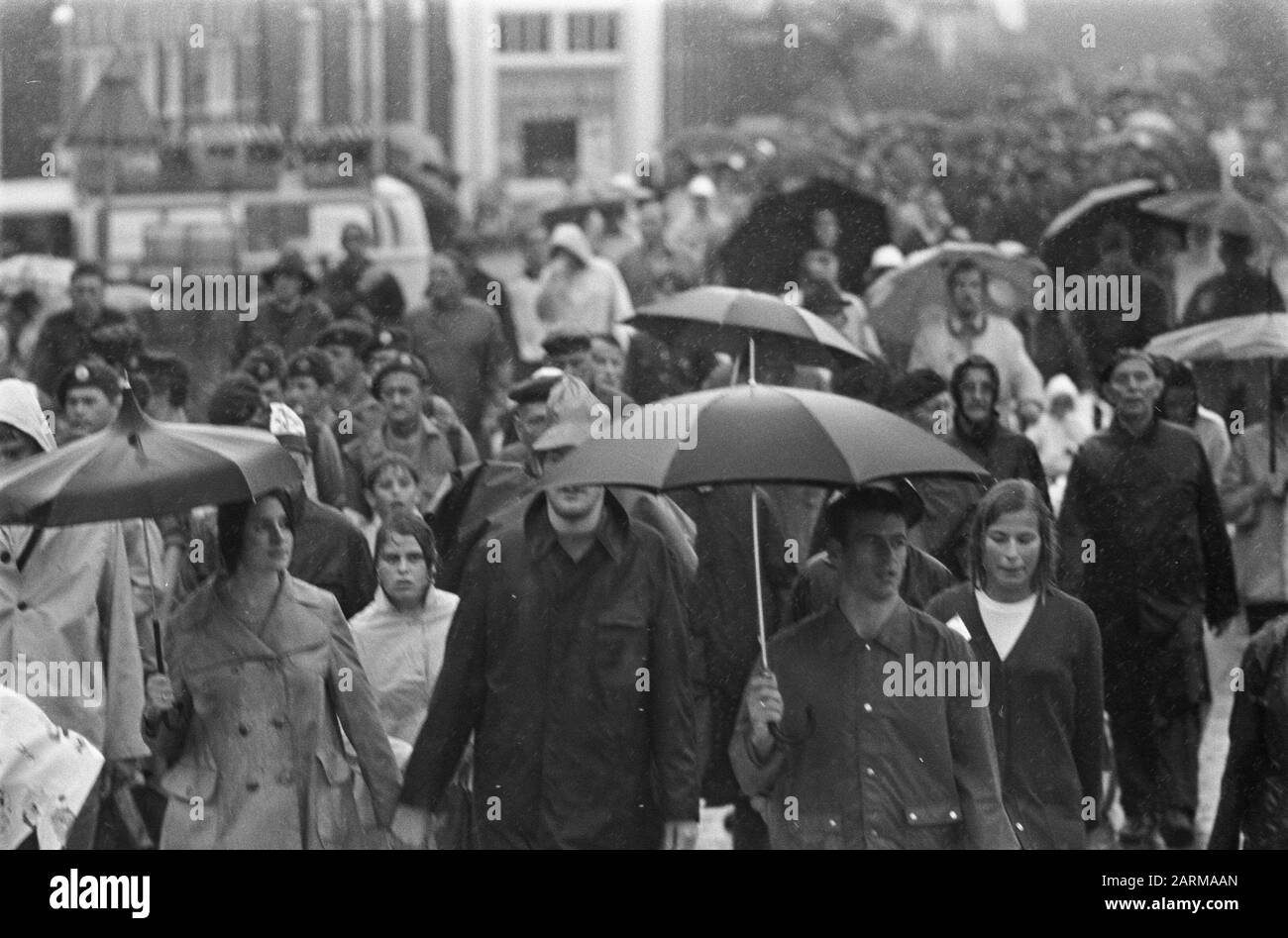 July 1970 hi-res stock photography and images - Alamy
