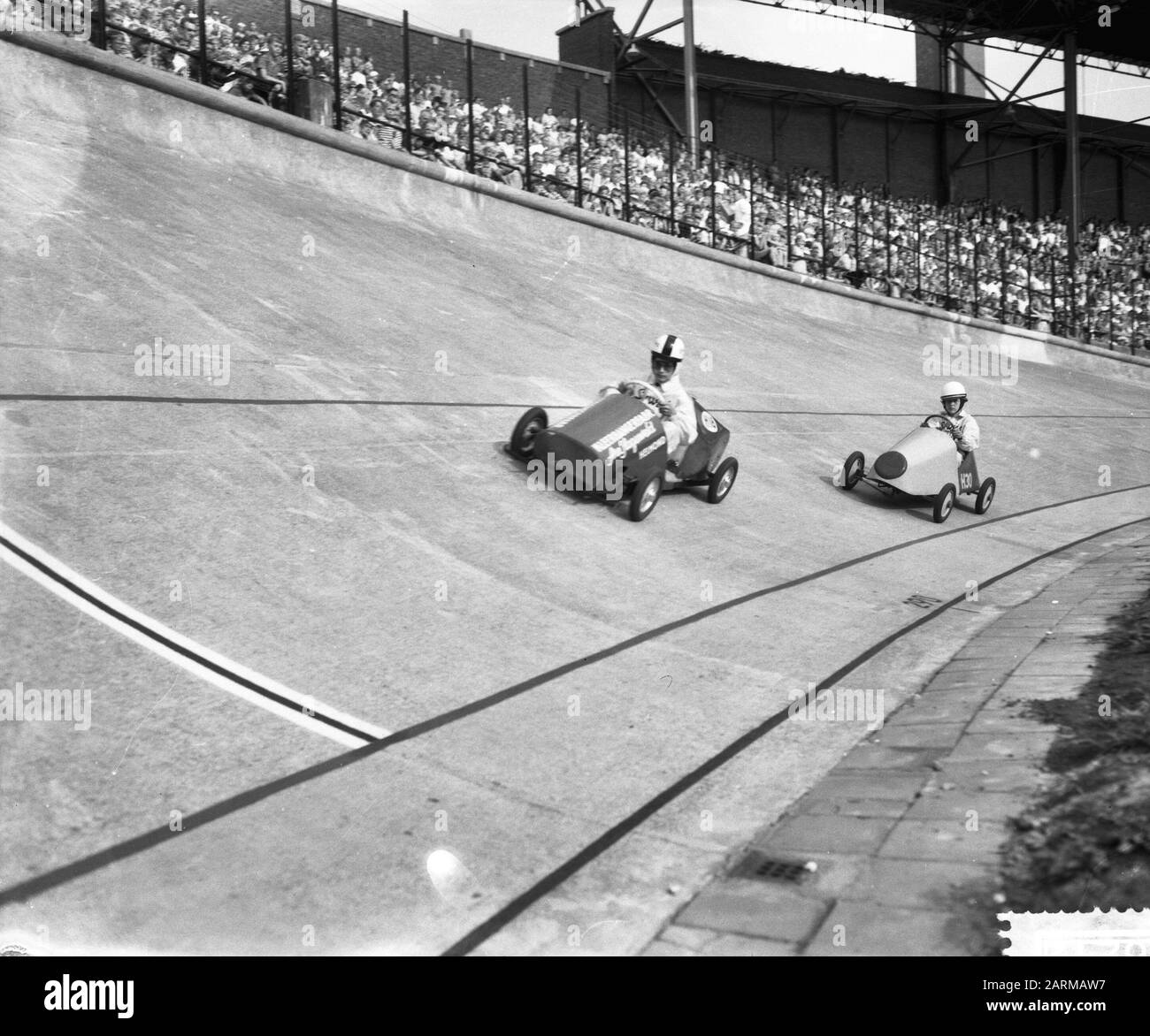 Closing holiday party at the Olympic Stadium Date: August 22, 1959 ...