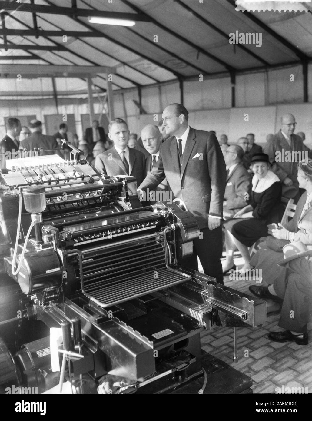 First printing press hi-res stock photography and images - Alamy