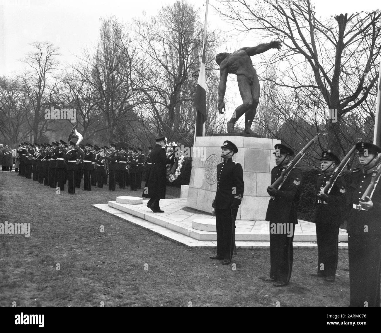 10 december 1959 hi-res stock photography and images - Alamy