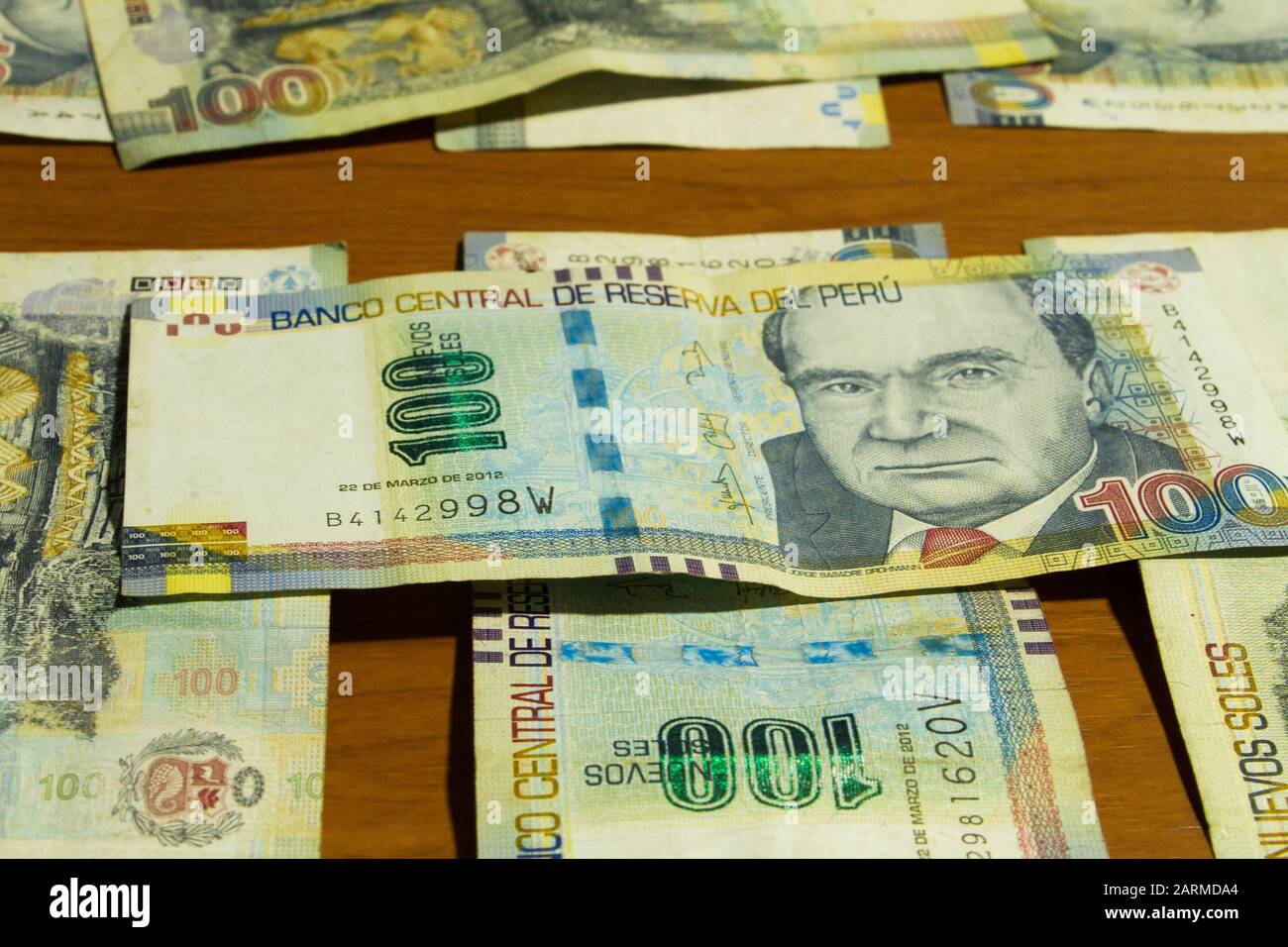 100 soles hi-res stock photography and images - Alamy