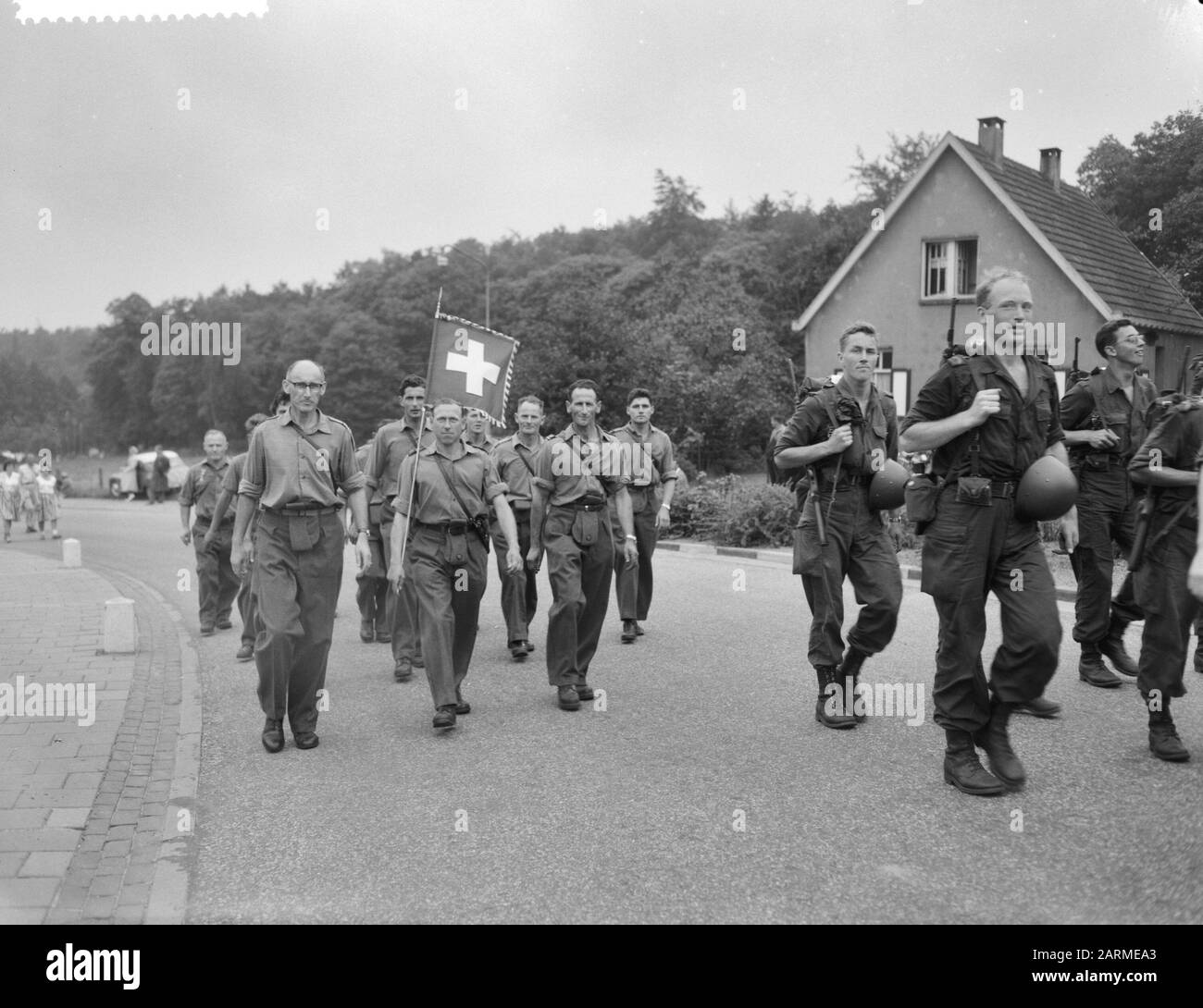 Four Days Nijmegen third day Date: 28 July 1960 Location: Nijmegen ...