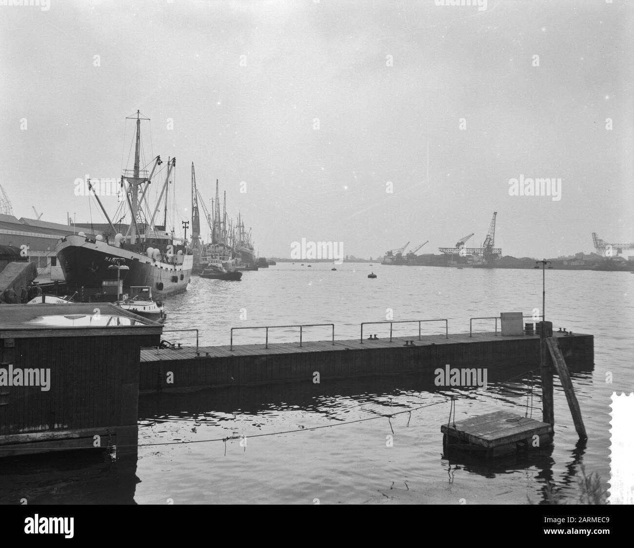 Port dispute Black and White Stock Photos & Images - Alamy