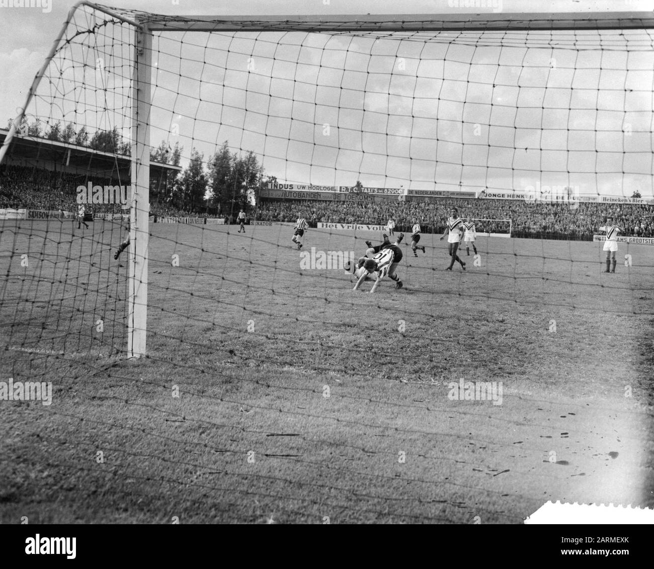 Sparta vs. DWSA 3-1 Date: September 4, 1960 Institution name: Sparta ...