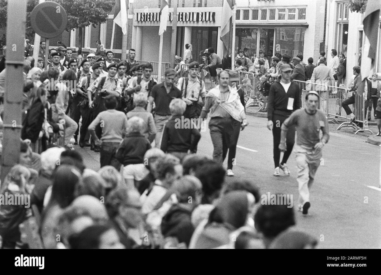 Four Days Nijmegen, first day Date: 20 July 1971 Location: Nijmegen ...