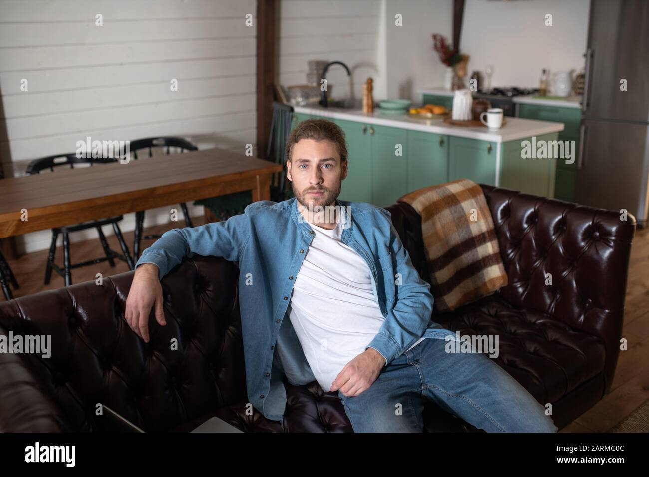 Colourful loft apartment interior hi-res stock photography and images ...