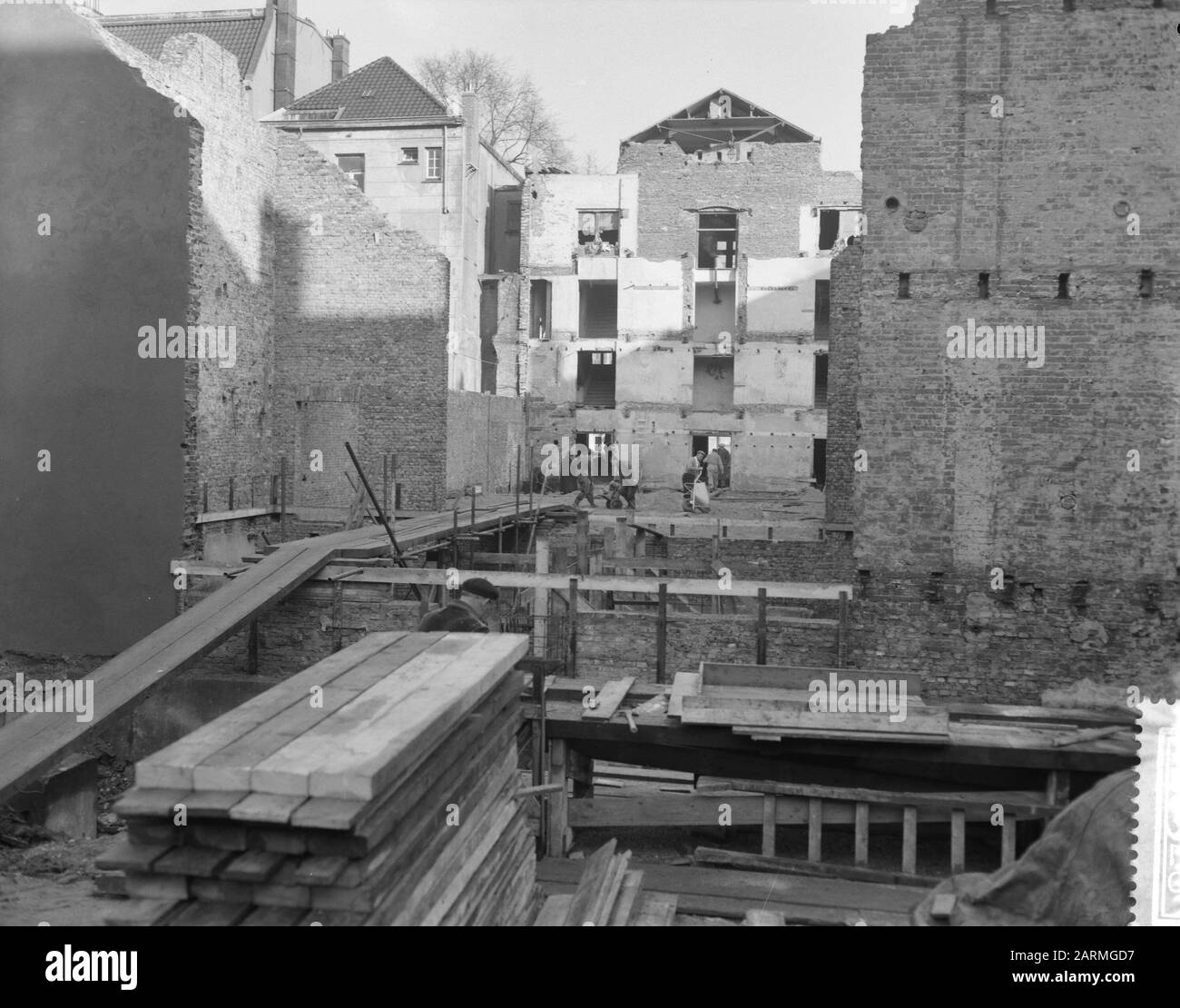 Dutch national holocaust name hi-res stock photography and images - Alamy