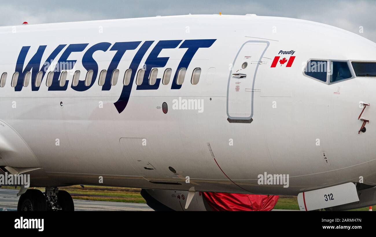 Grounded logo hi-res stock photography and images - Alamy