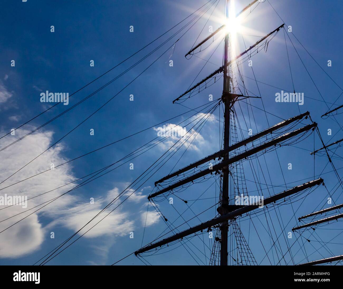 Fore mast hi-res stock photography and images - Alamy