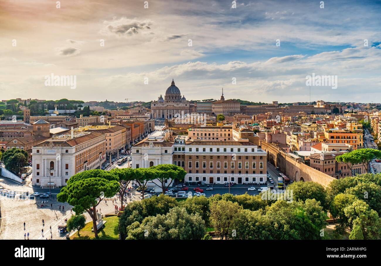 Panoramic view of rome from the Castel Sant'Angelo towards the vaticano ...