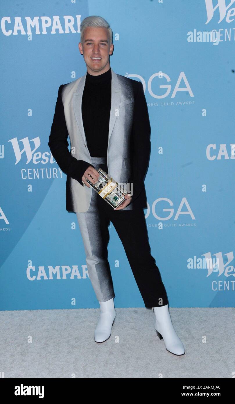 Elizabeth travers hi-res stock photography and images - Alamy