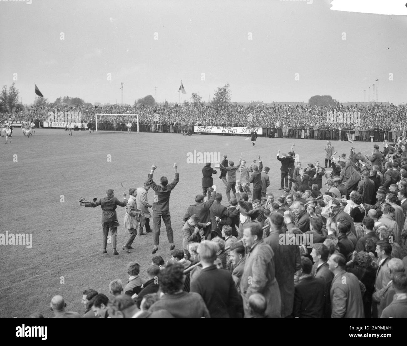 June 7 10 Black and White Stock Photos & Images - Alamy