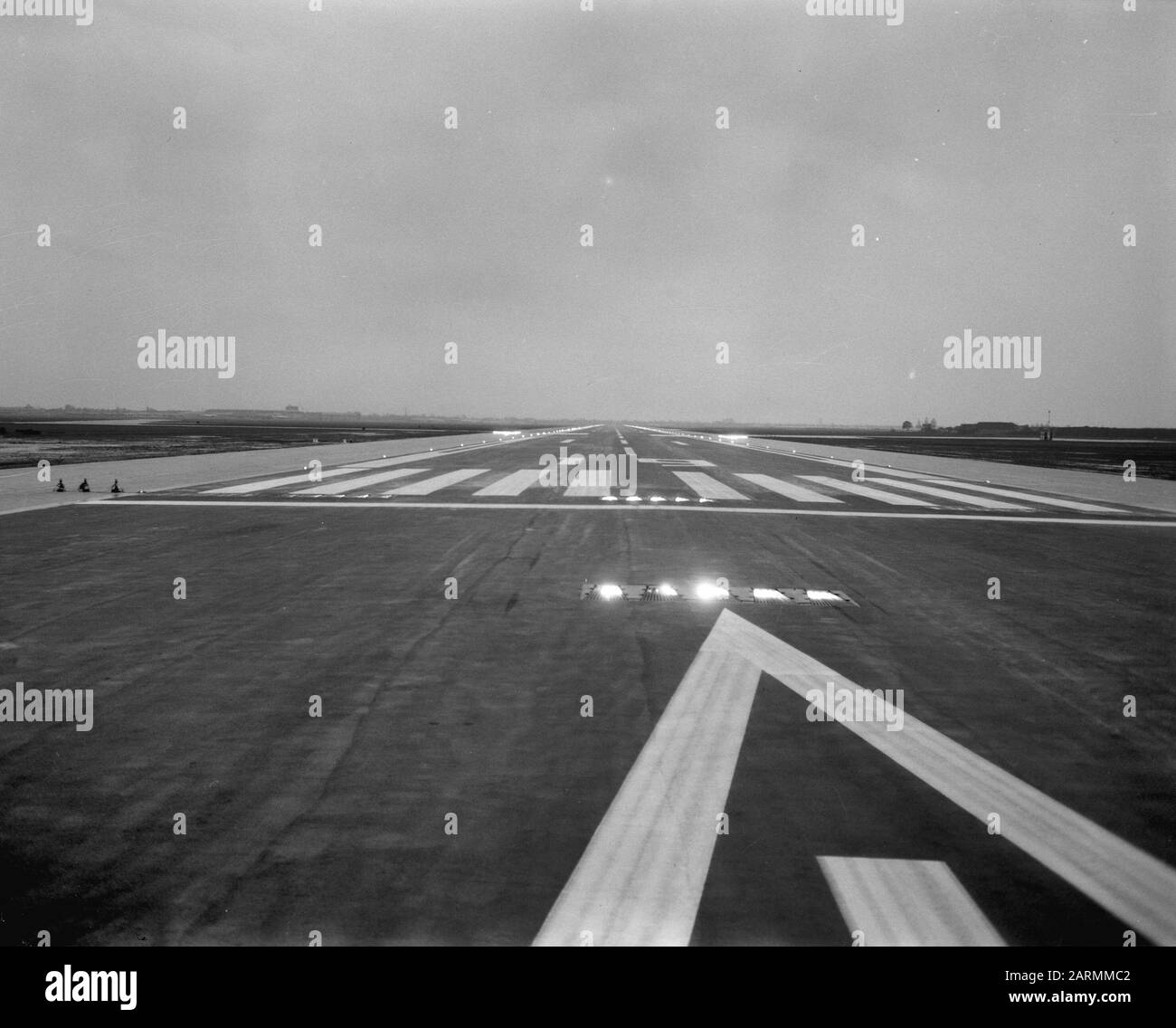 Runway 01 Black and White Stock Photos & Images - Alamy