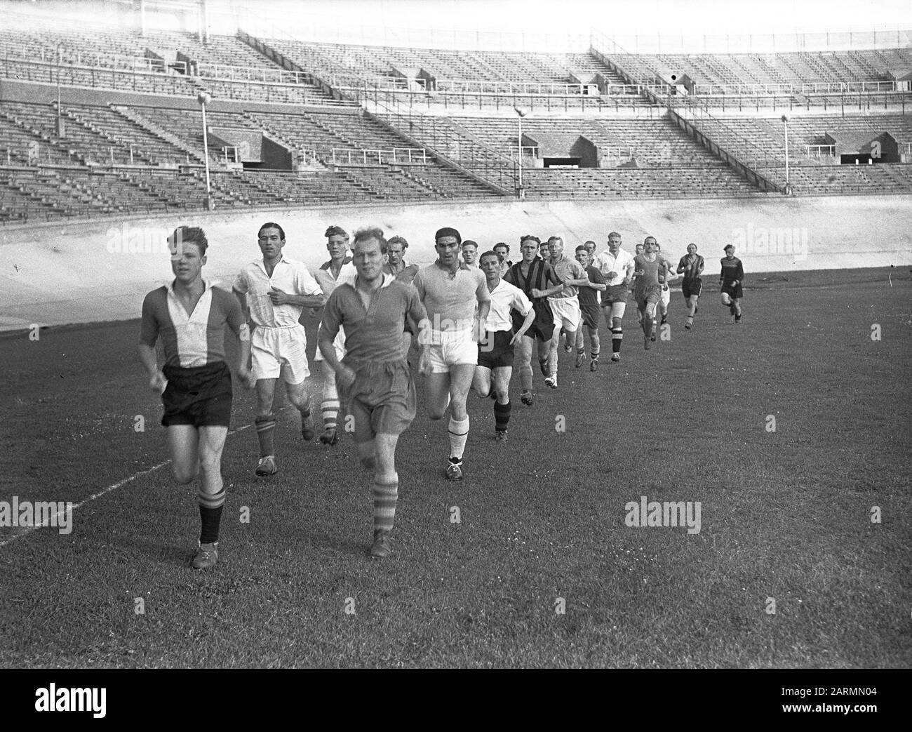 Netherlands indoor handball Black and White Stock Photos & Images - Alamy