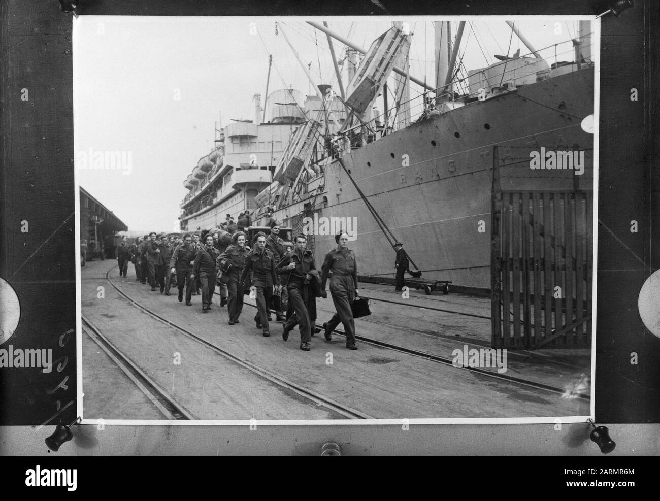 [Soldiers embarking a troop ship] Date: 1945 Keywords: army, World War ...
