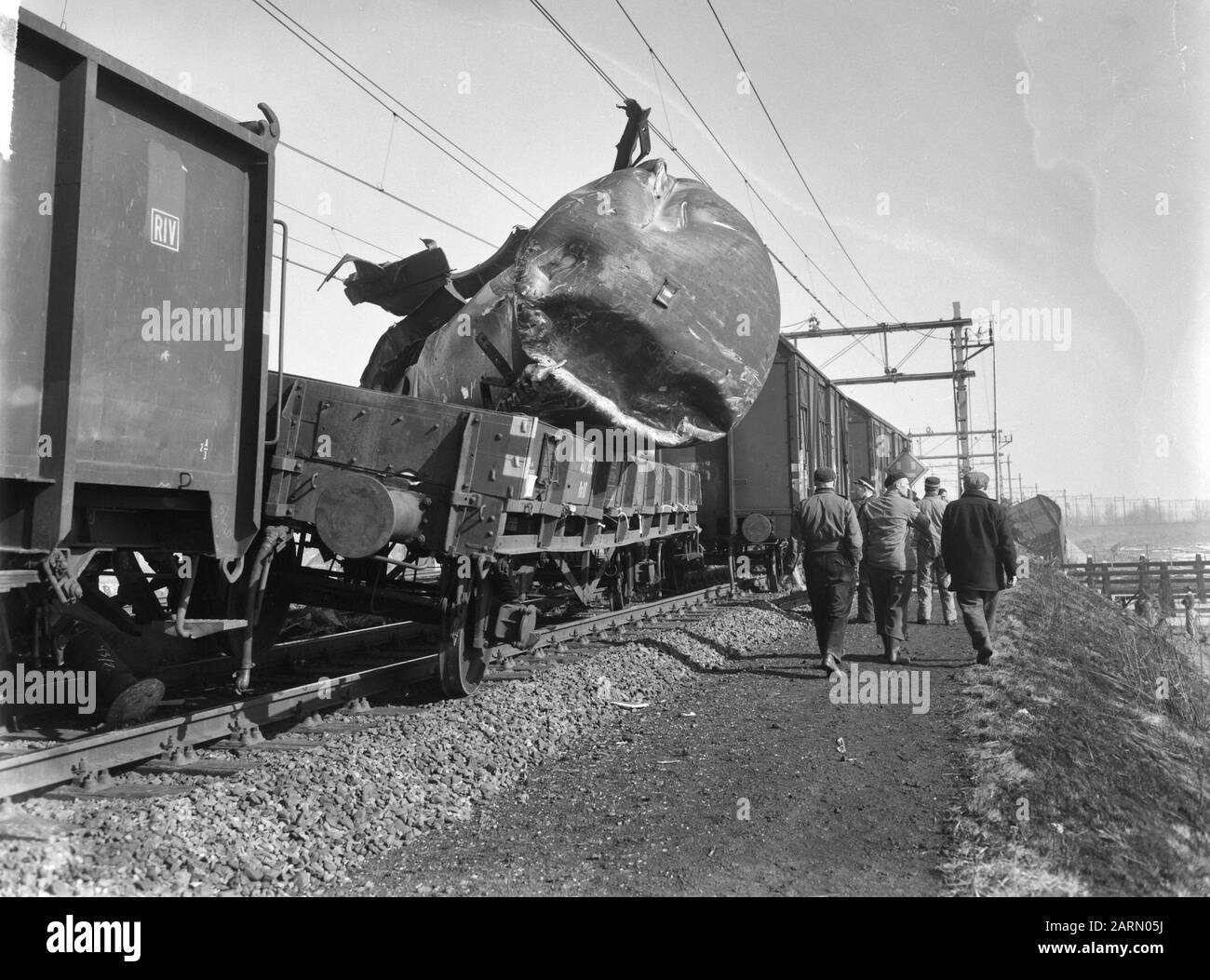Train crash train derails train derailment hi-res stock photography and ...